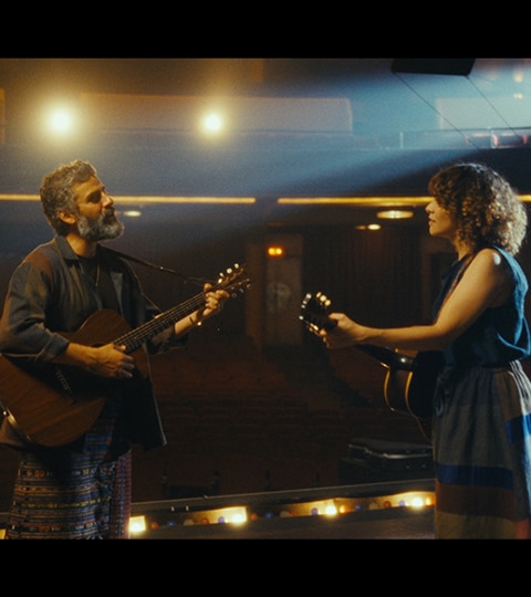 Gaby Moreno ft. Oscar Isaac on null