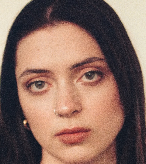 Lizzy McAlpine on The Tonight Show Starring Jimmy Fallon