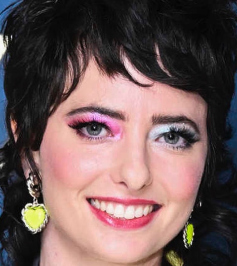 Sarah Sherman on null