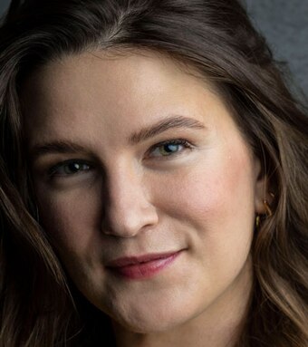 Laura Peek on The Tonight Show Starring Jimmy Fallon