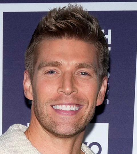 Kyle Cooke on The Kelly Clarkson Show - Official Website