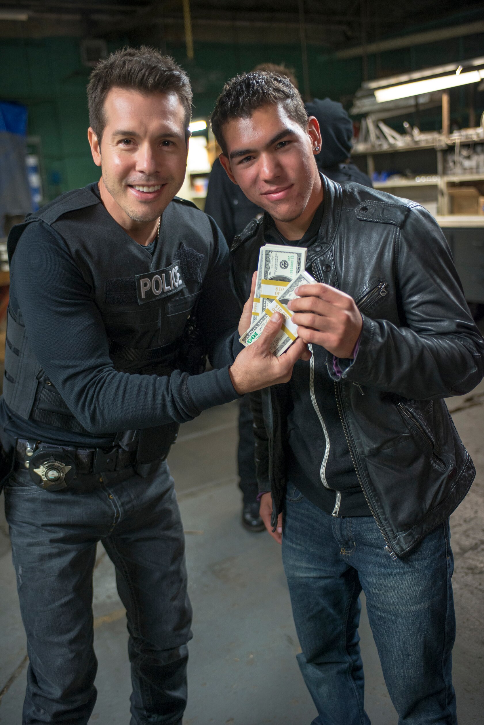 Chicago P.D.: Behind the Scenes: Now Is Always Temporary Photo: 1577166 ...