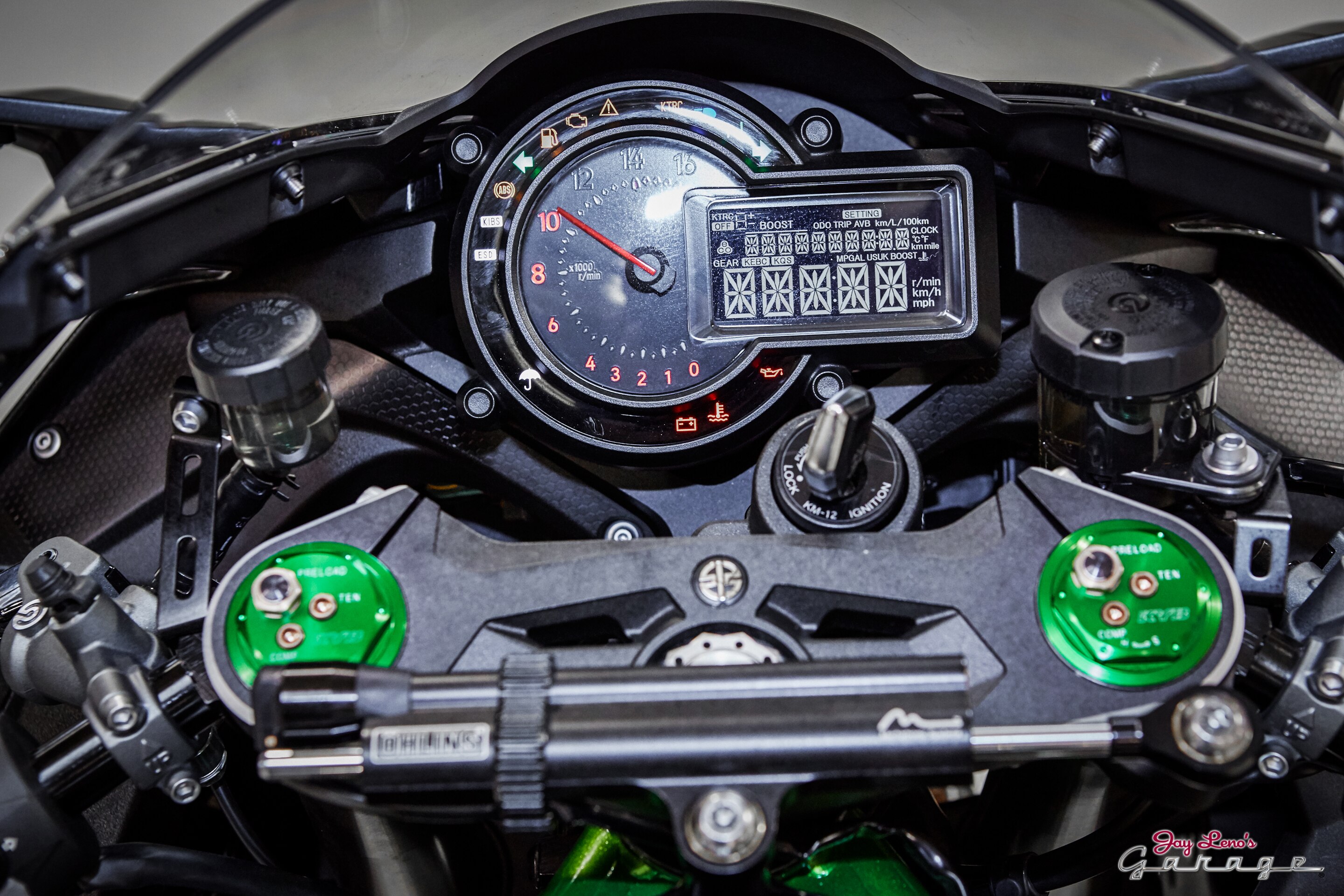 Jay Leno's Garage: The Kawasaki H2 and H2R Photo: 1992221 - NBC.com