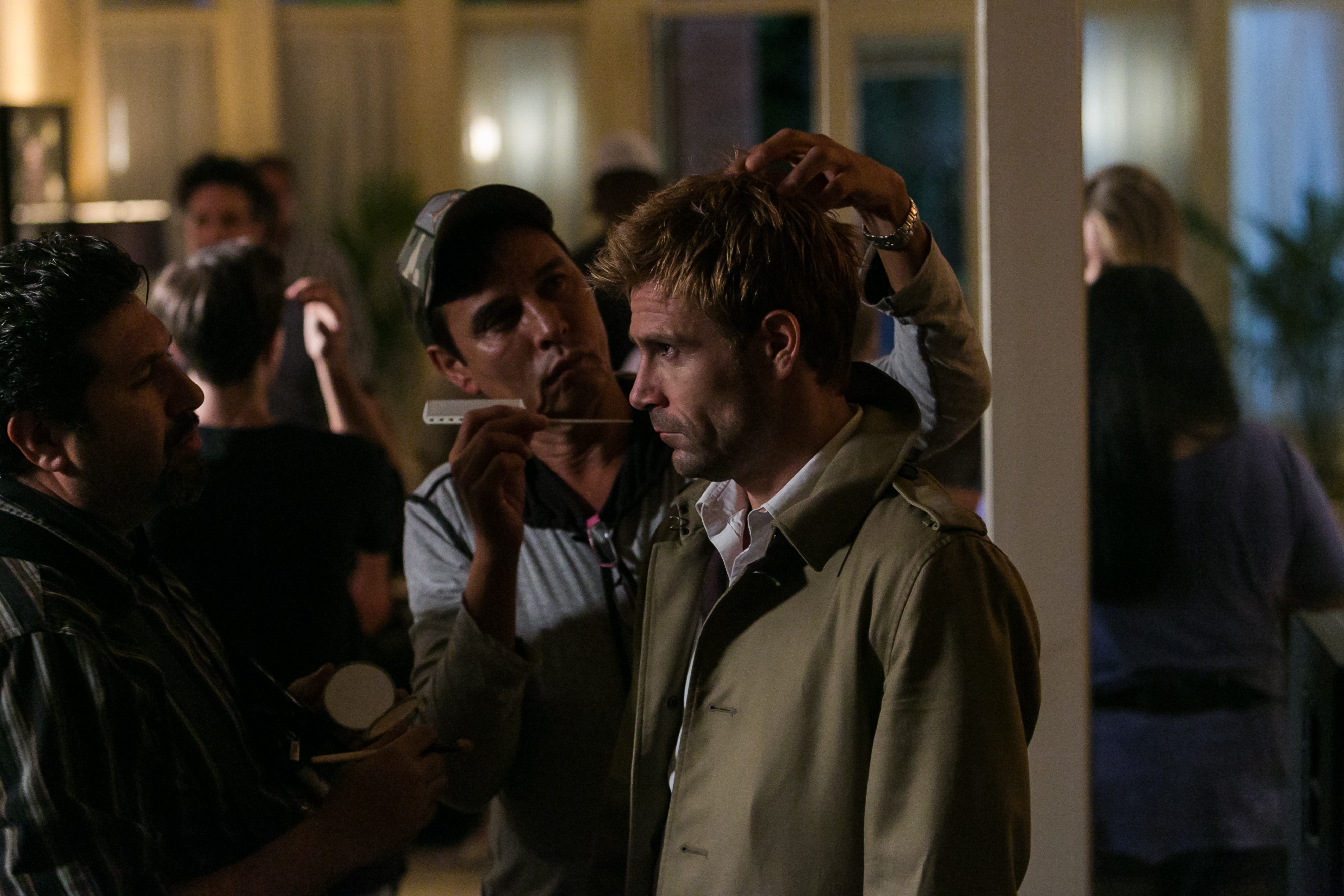 Constantine: Behind the Scenes of "The Devil's Vinyl" Photo: 2018621 ...