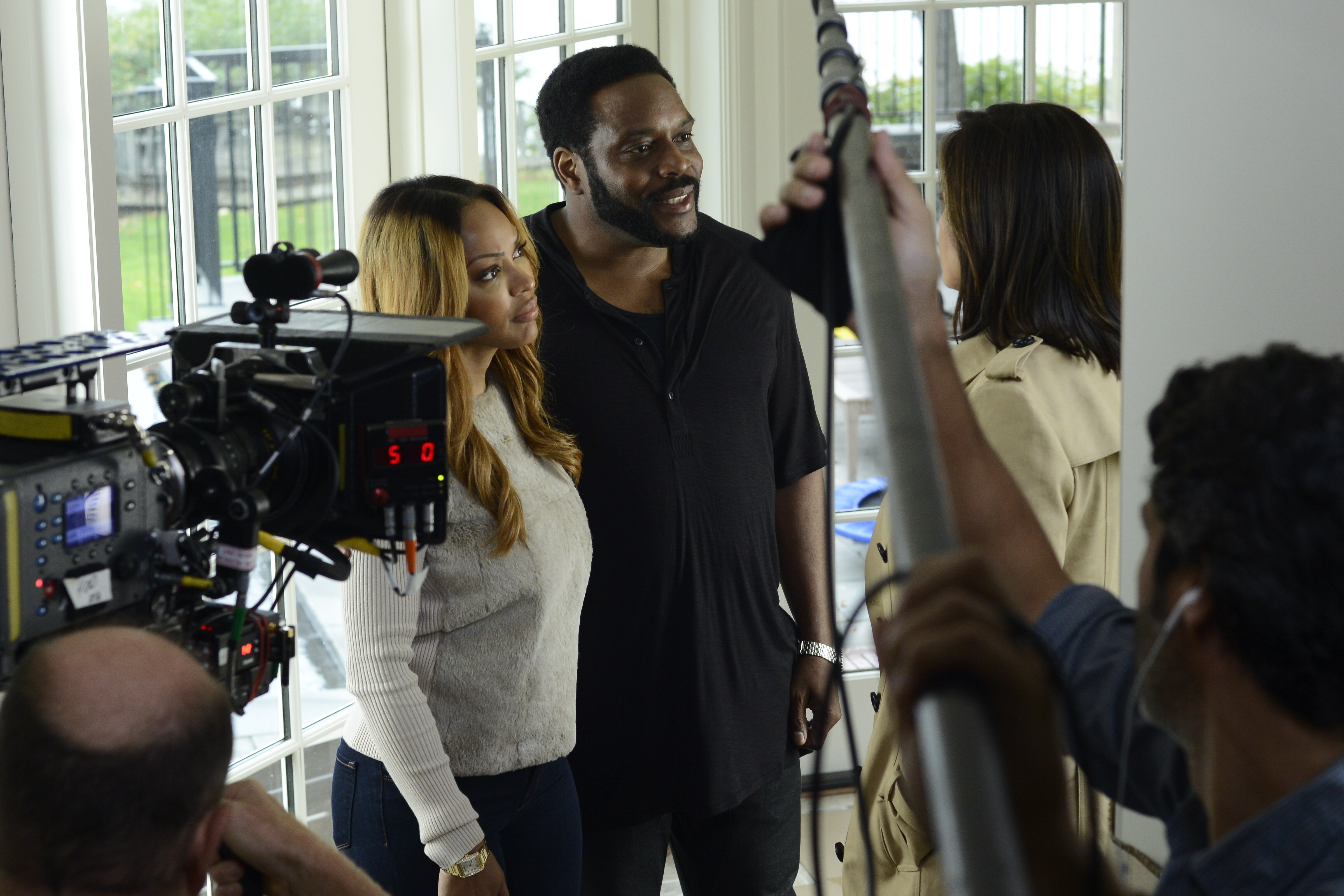 null: Behind the Scenes of "Spousal Privilege" Photo: 2065606 - NBC.com