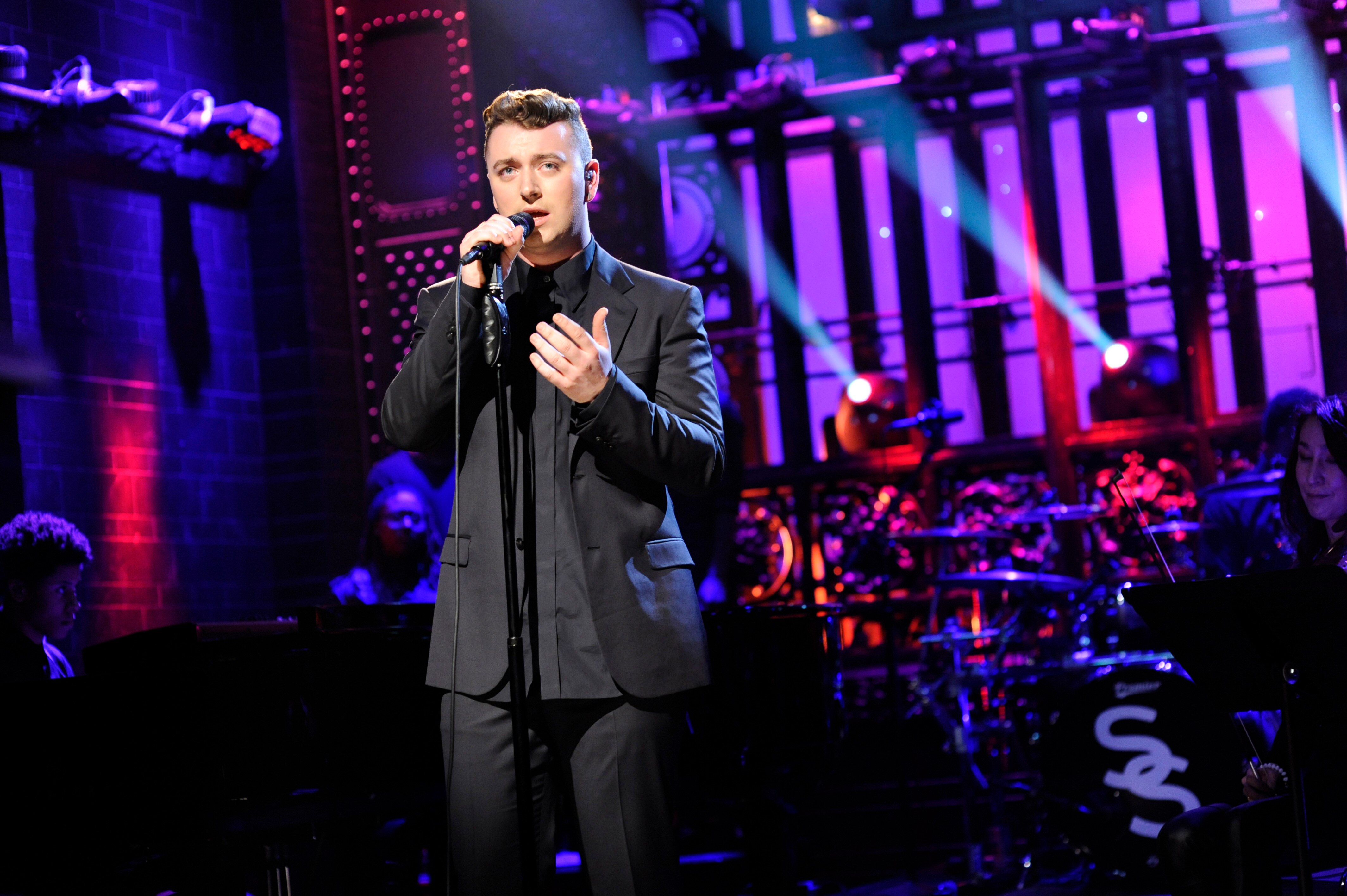 Saturday Night Live: From the Set: Louis C.K. and Sam Smith Photo ...