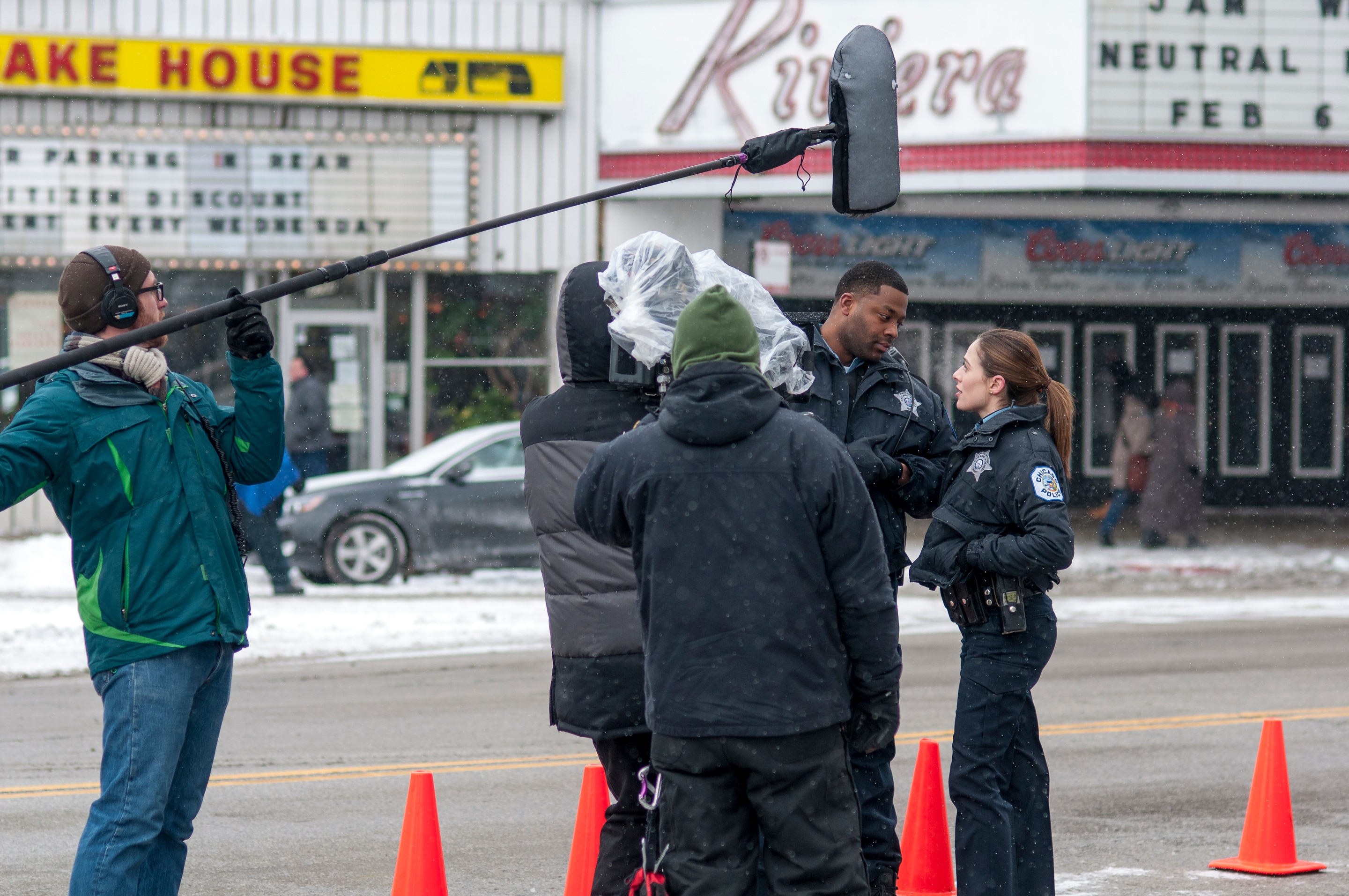 null: Behind the Scenes: Turn the Light Off Photo: 1673521 - NBC.com