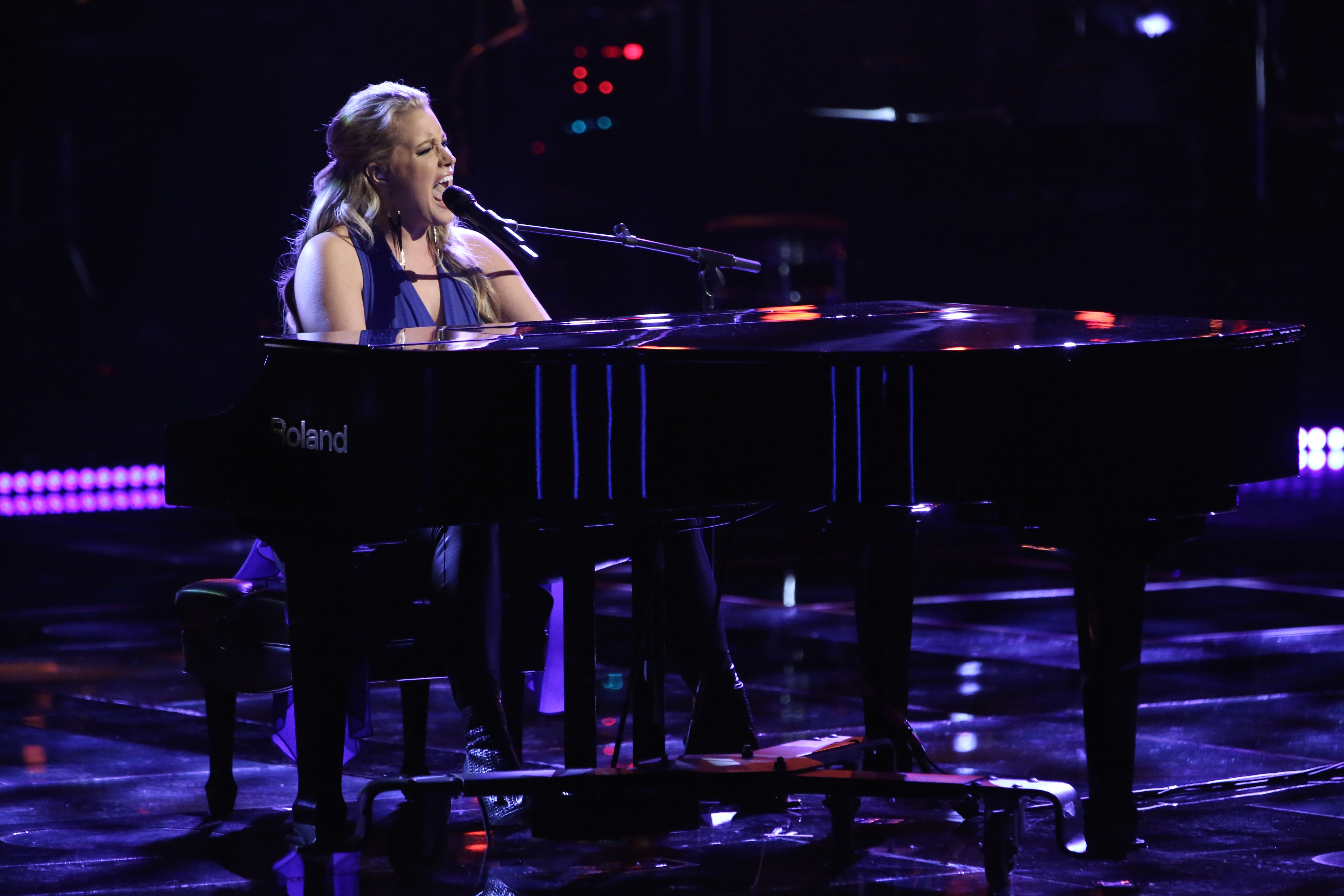 The Voice: Dani Moz's Official Gallery Photo: 1683261 - NBC.com