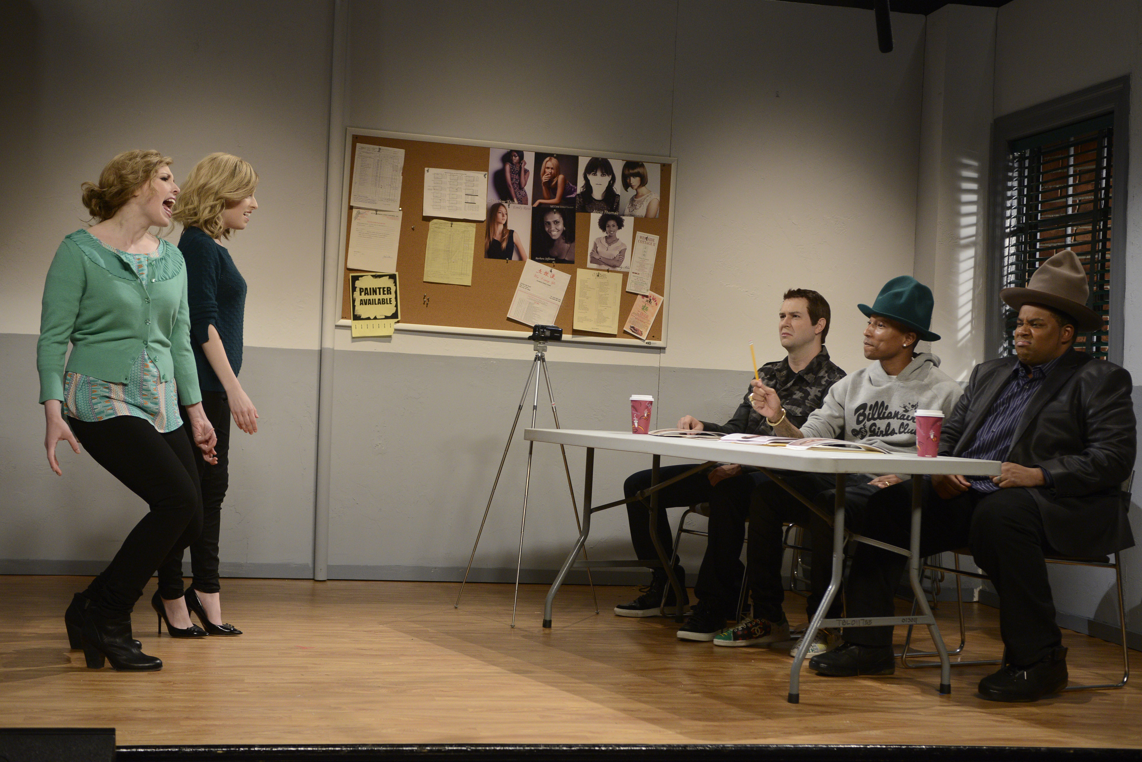 Saturday Night Live: From the Set: Anna Kendrick and Pharrell Williams ...