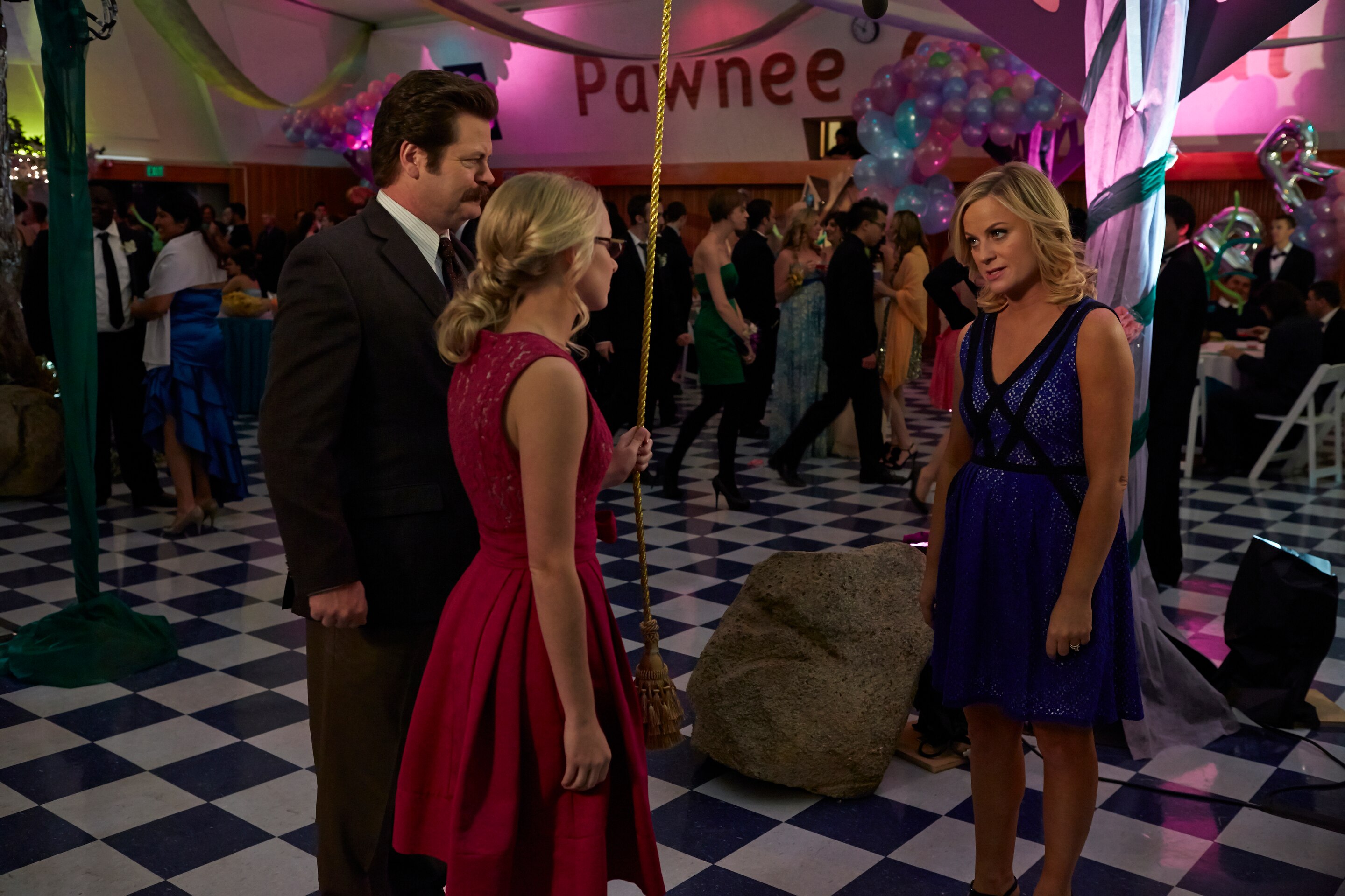 null: Prom Photo: 1660571 - NBC.com