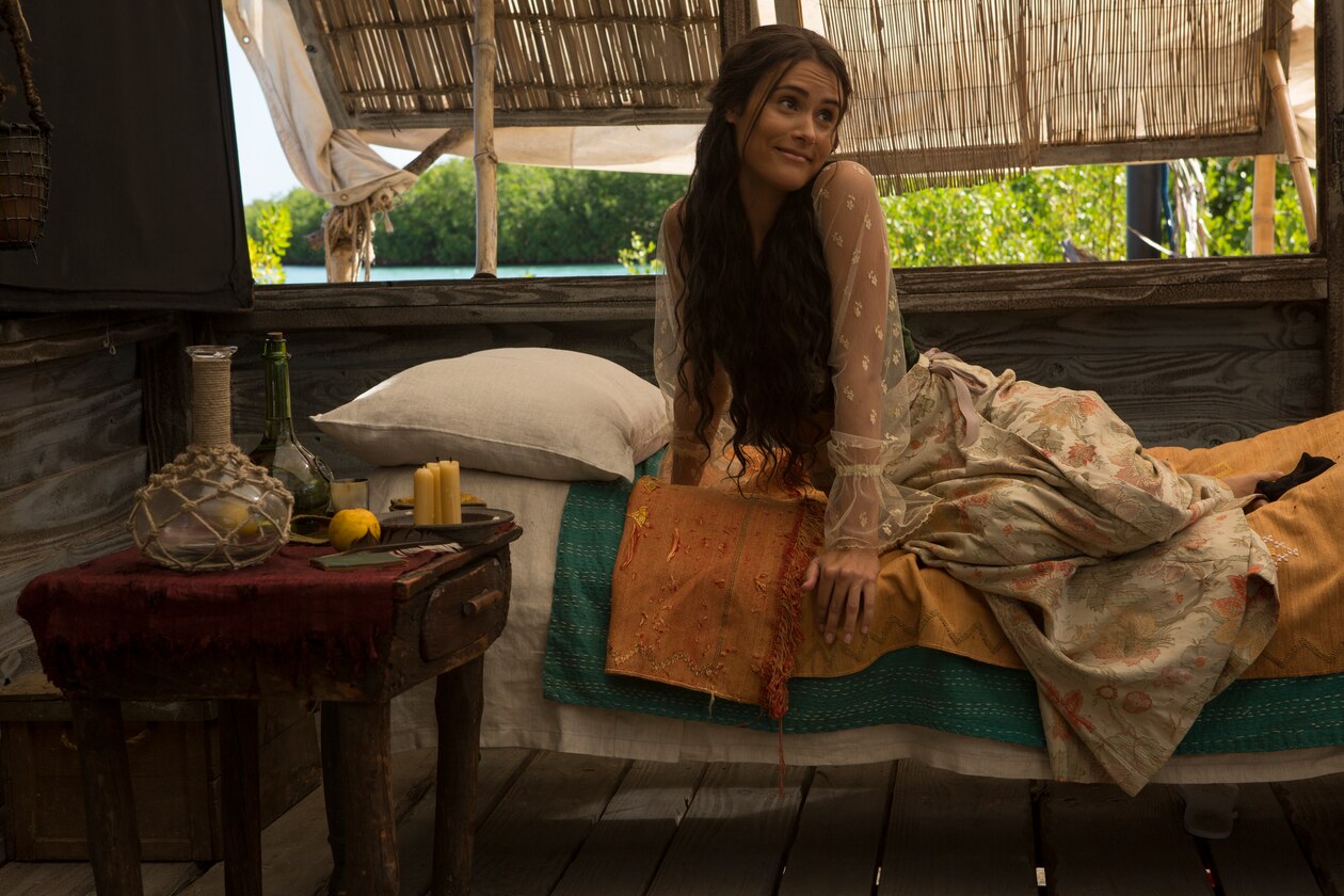 null: Hole in the Head Photo: 1782631 - NBC.com