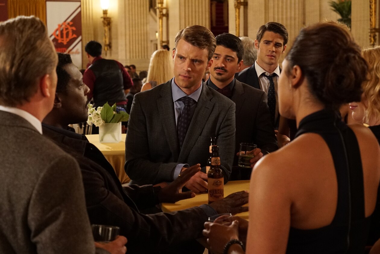 Chicago Fire: Sharp Elbows Photo: 2544606 - NBC.com