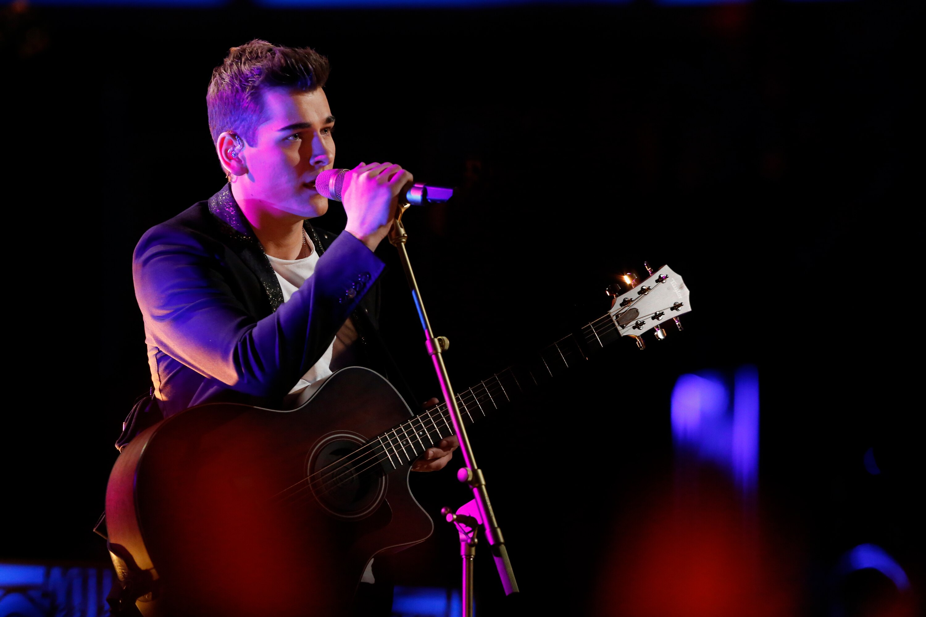 null: Zach Seabaugh's Official Gallery Photo: 2569541 - NBC.com