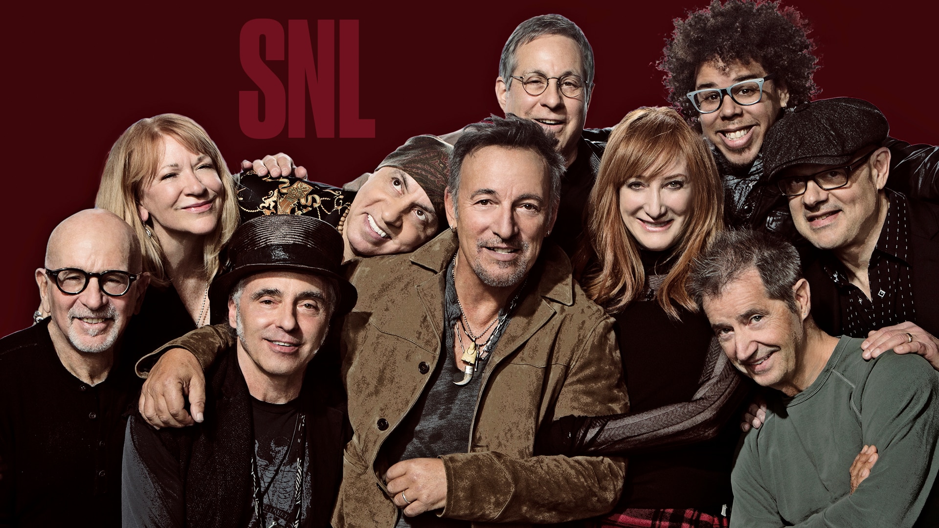 null: Tina Fey and Amy Poehler with Bruce Springsteen Bumper Photos Photo: 2581916 - NBC.com