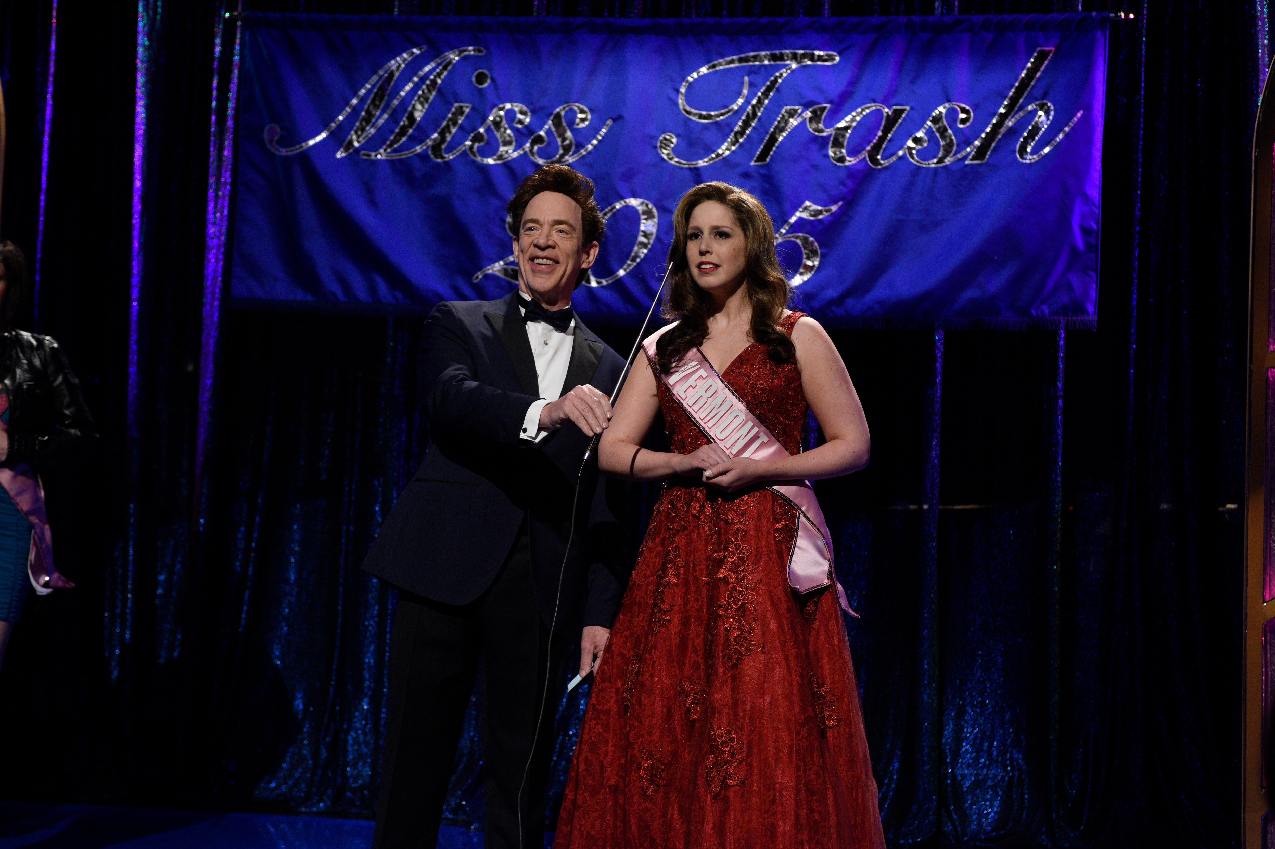 Saturday Night Live: From the Set: J.K. Simmons and D'Angelo Photo ...