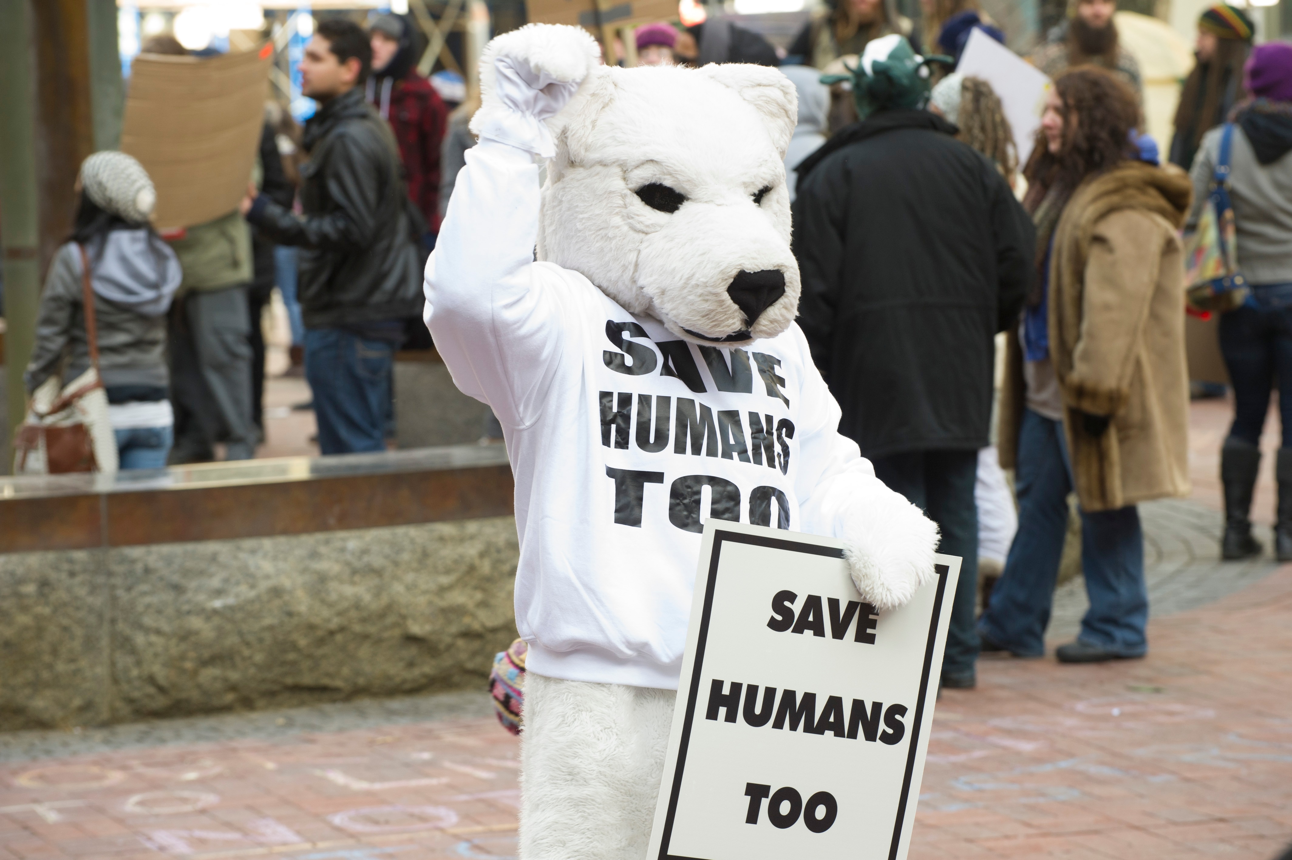 null: Behind the Scenes of "Gone Elvis" Photo: 2294491 - NBC.com