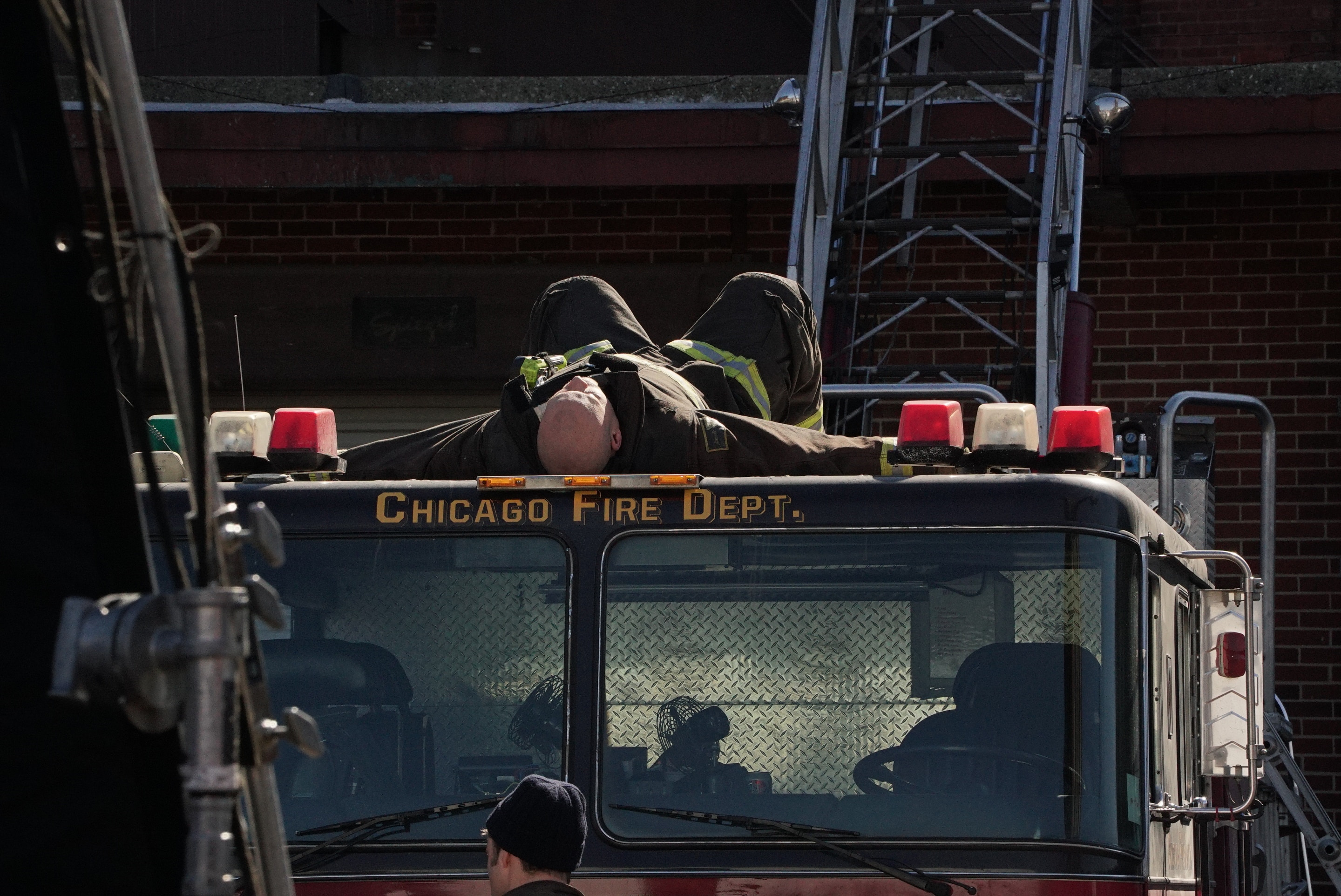 Chicago Fire: Behind the Scenes: I Am The Apocalypse Photo: 2296151 ...