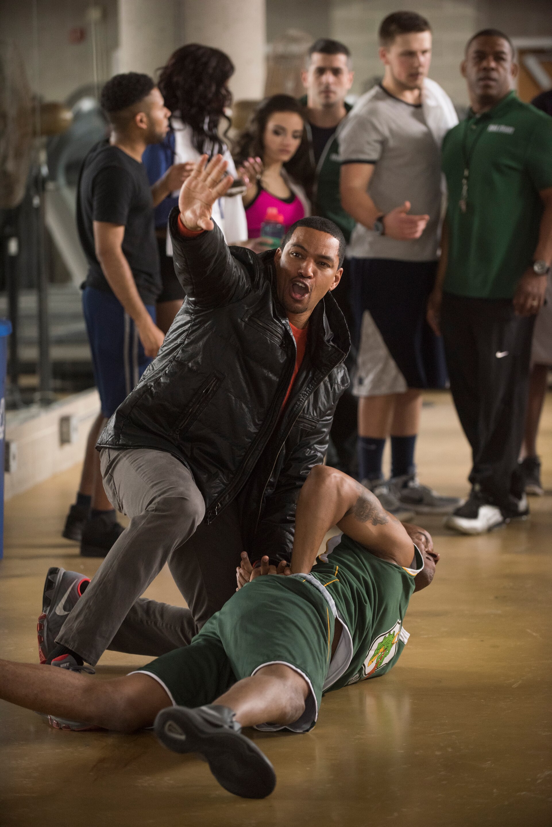 The Mysteries of Laura: The Mystery of the Dodgy Draft Photo: 2319141 ...