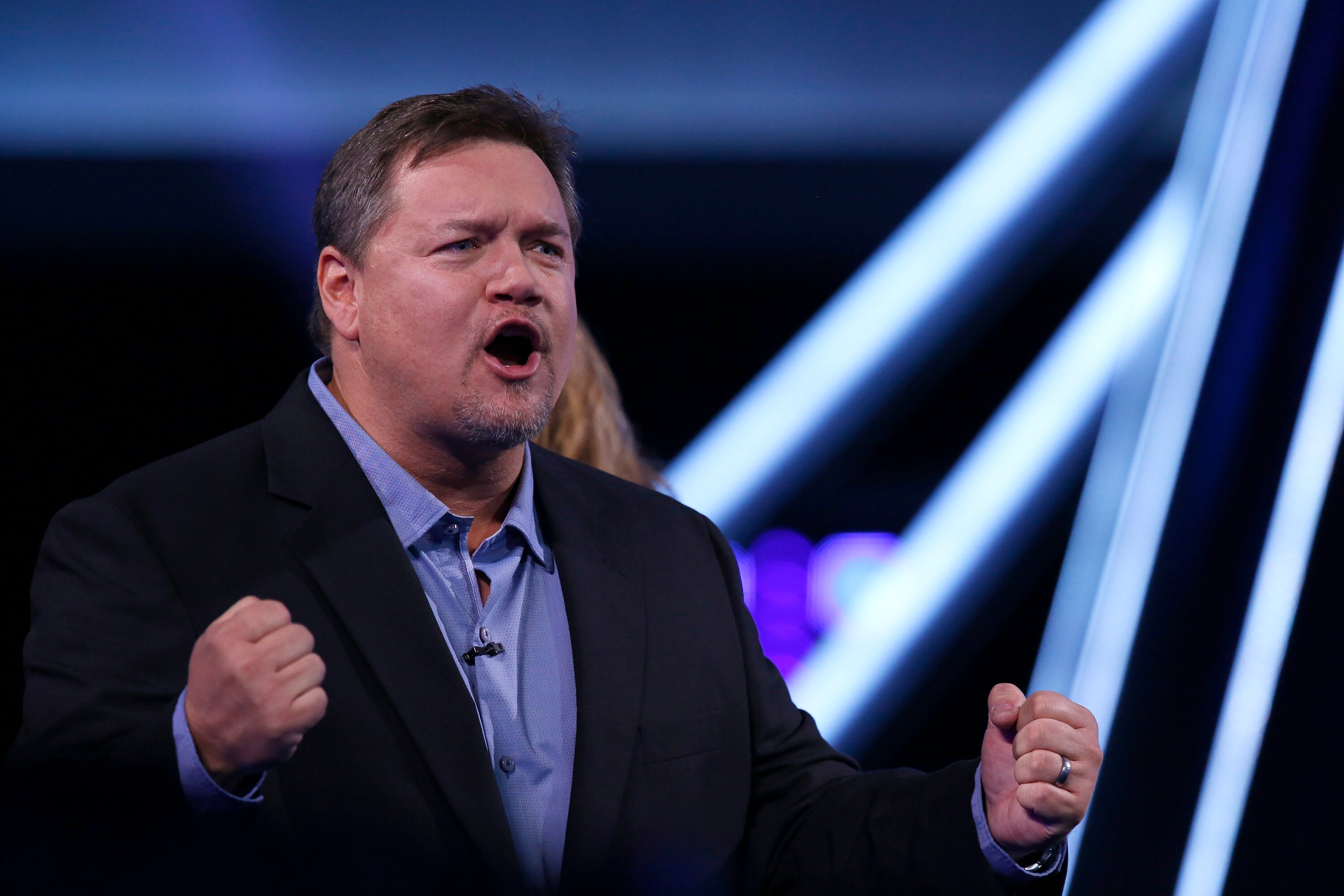 null: Mike and Shana Photo: 2977800 - NBC.com