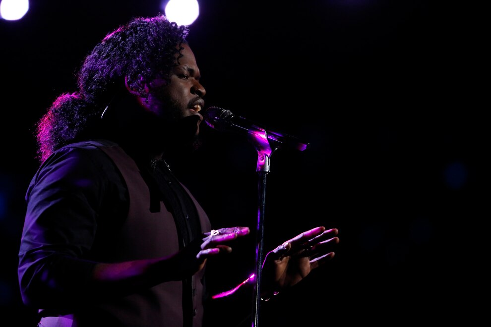 null: Live Top 11 Performances Photo: 3039932 - NBC.com