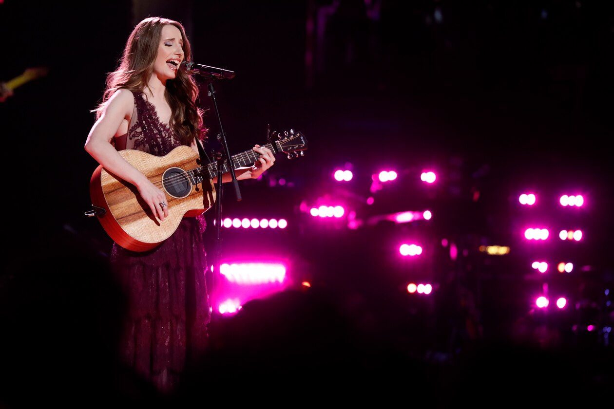 null: Live Top 11 Performances Photo: 3065691 - NBC.com