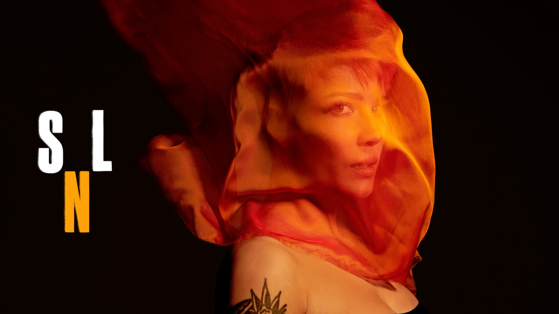 null: Halsey Bumper Photos Photo: 3113120 - NBC.com