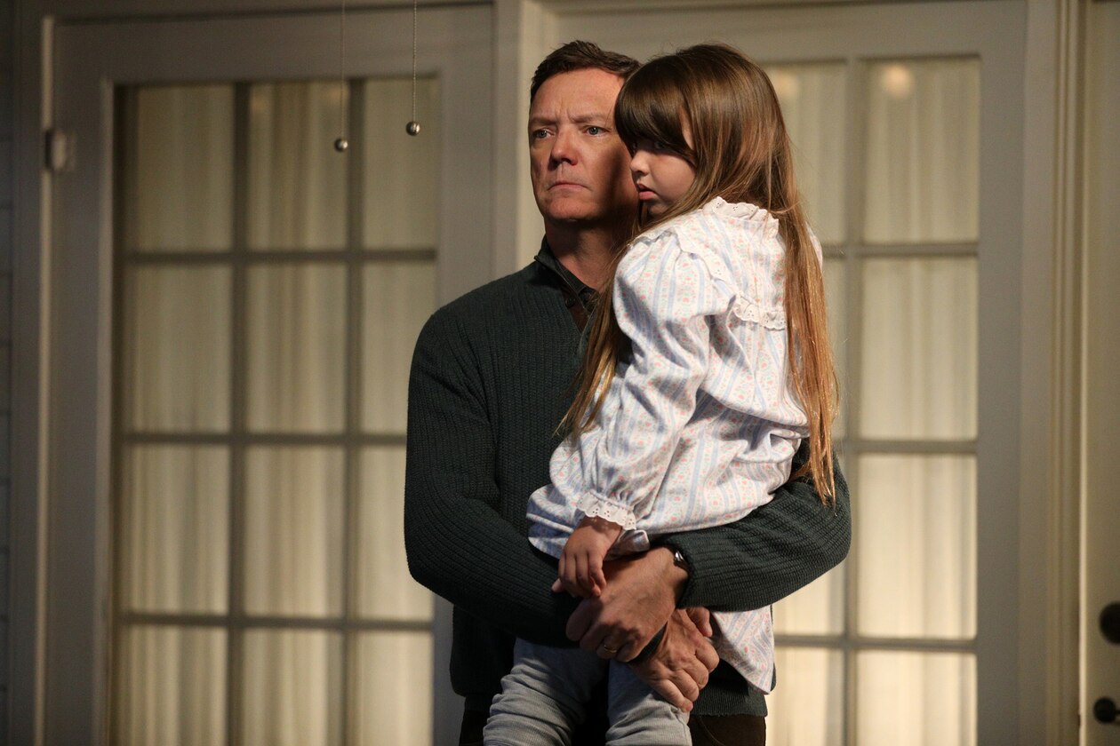 Good Girls: Take Off Your Pants Photo: 3133242 - NBC.com