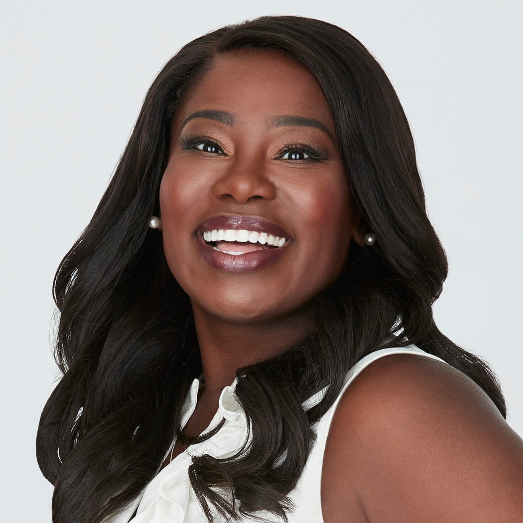 NICOLE WALTERS: She's The Boss cast - NBC.com