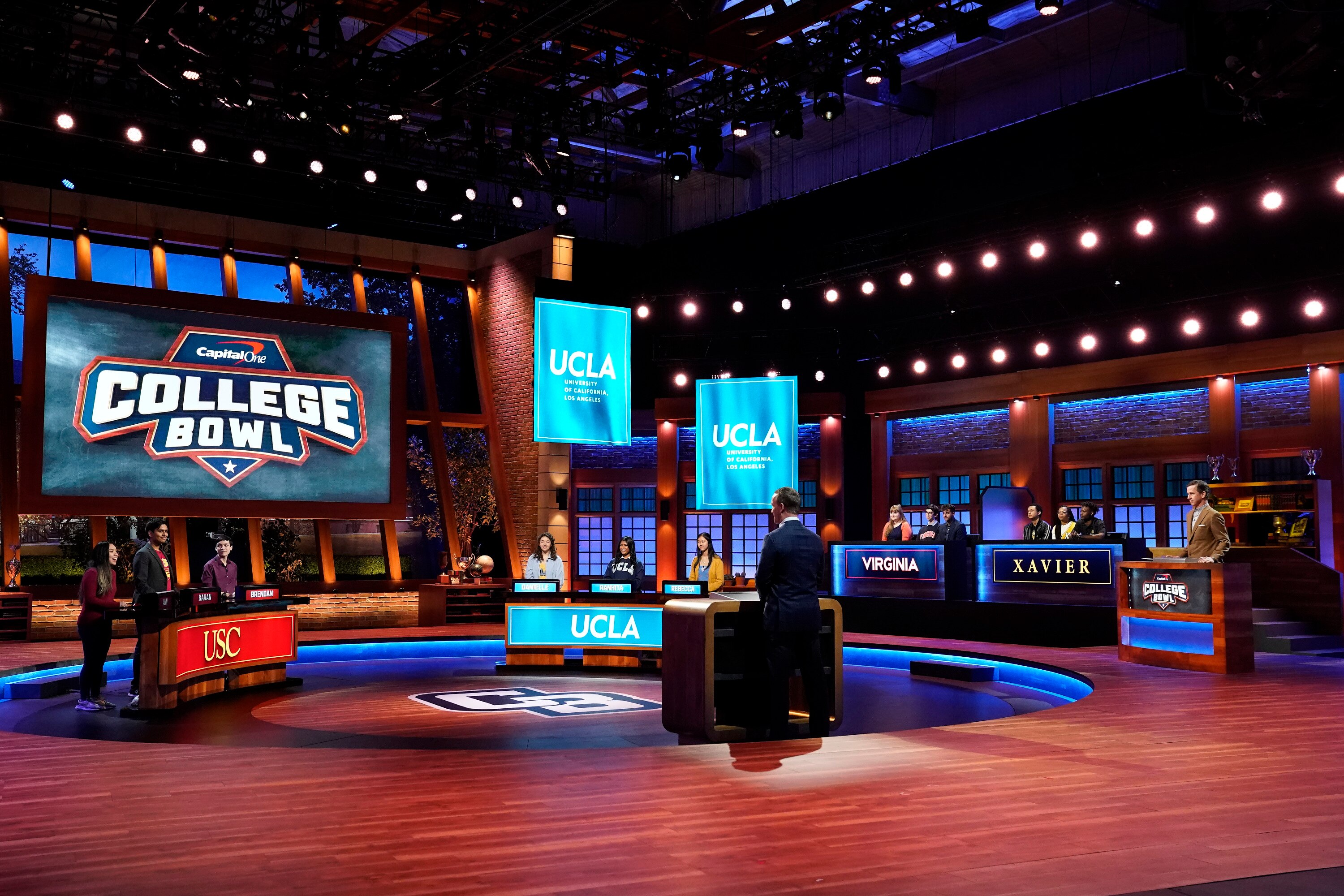 Capital One College Bowl: Qualifiers 3 Photo: 5105650 - NBC.com