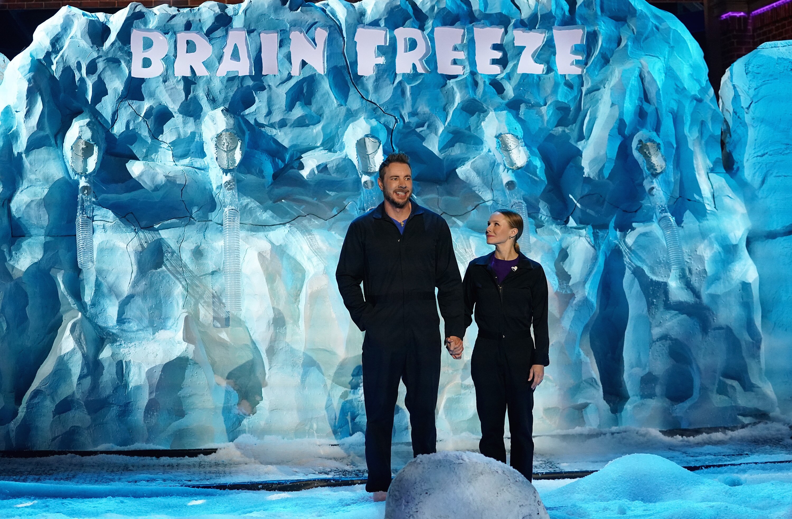 Family Game Fight!: The Jex Family vs. The Bruin Bros. Photo: 5167173 ...