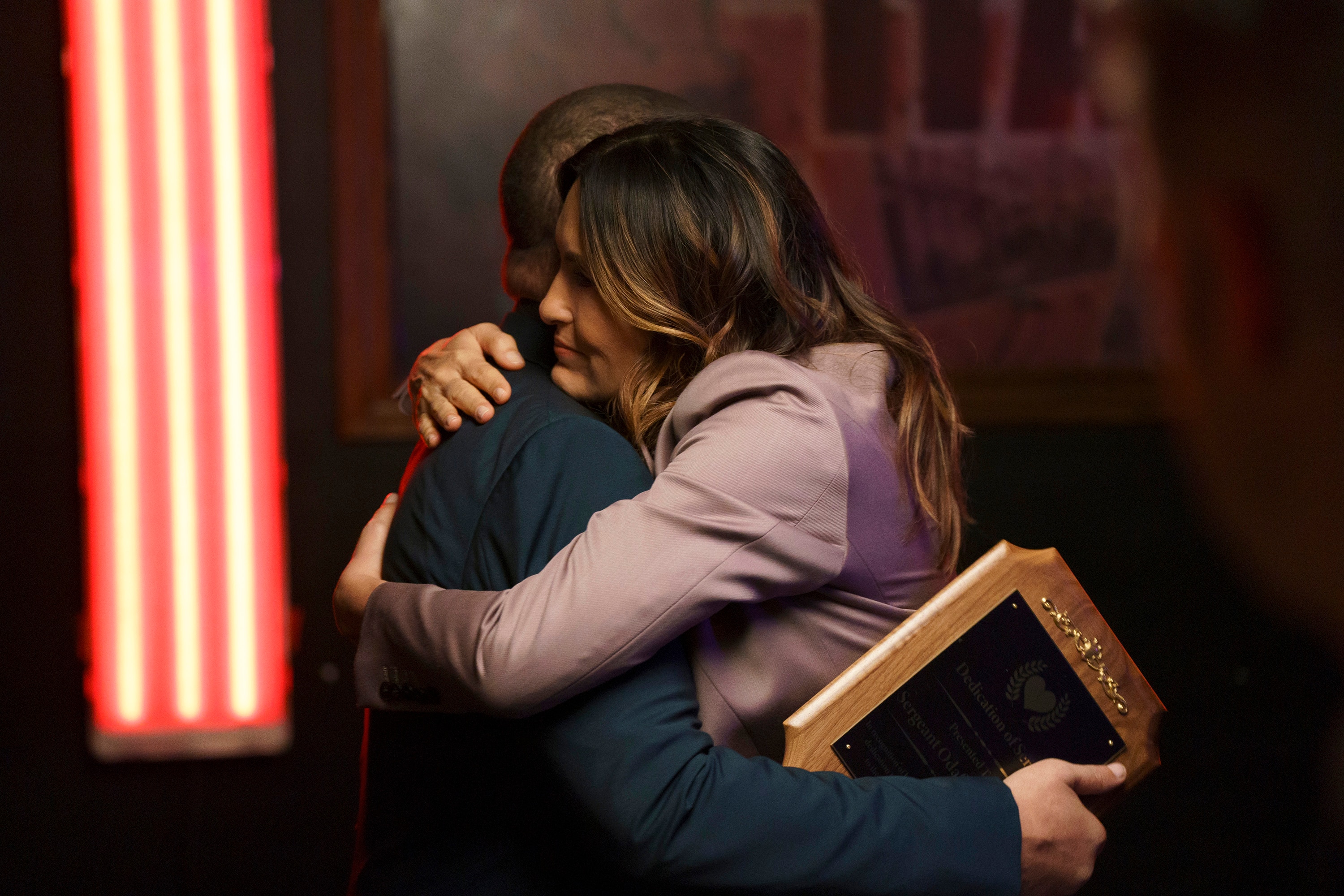 Law & Order: Special Victims Unit: 2414 - Dutch Tears Photo: 7079694 ...