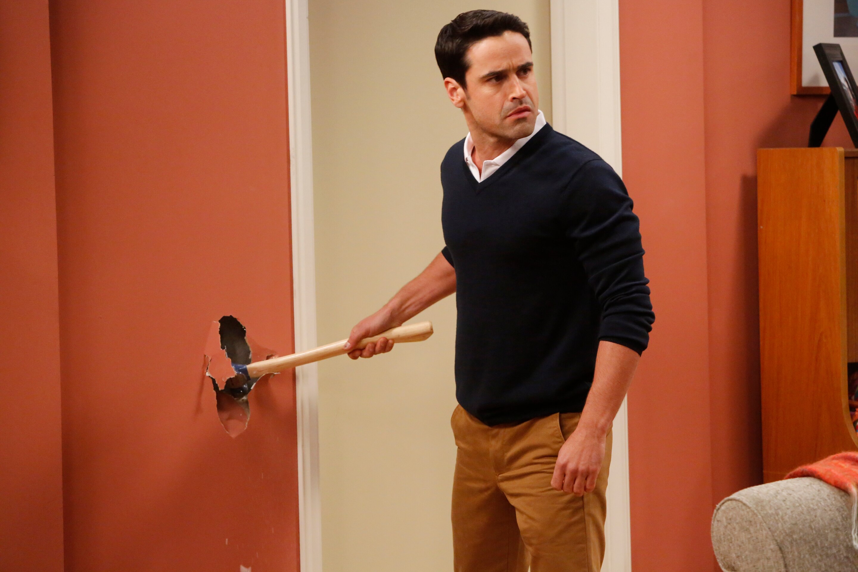 null: Bathroom Incident Photo: 920096 - NBC.com