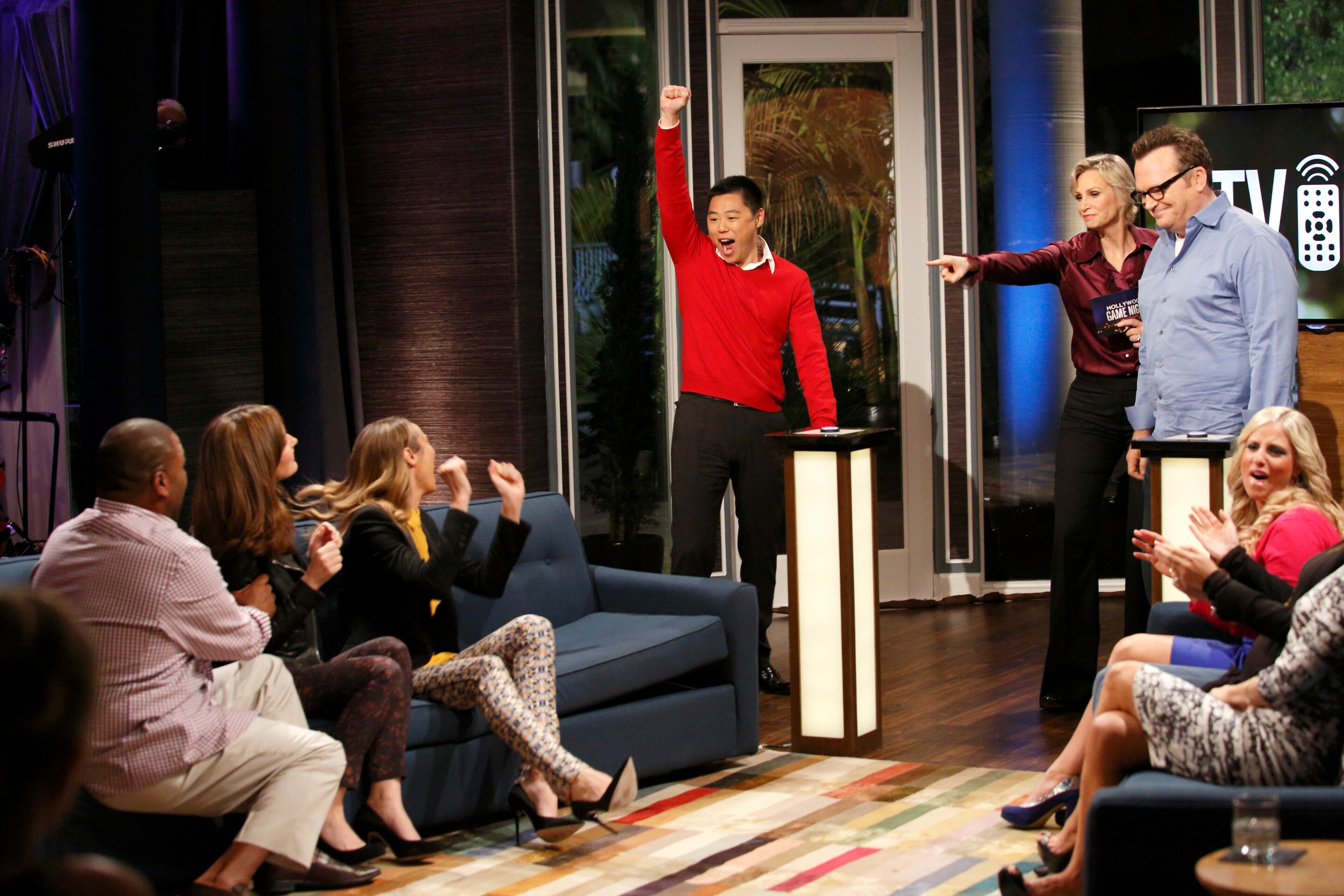 Hollywood Game Night: Photos from "Purr-ty People" Photo: 586056 - NBC.com