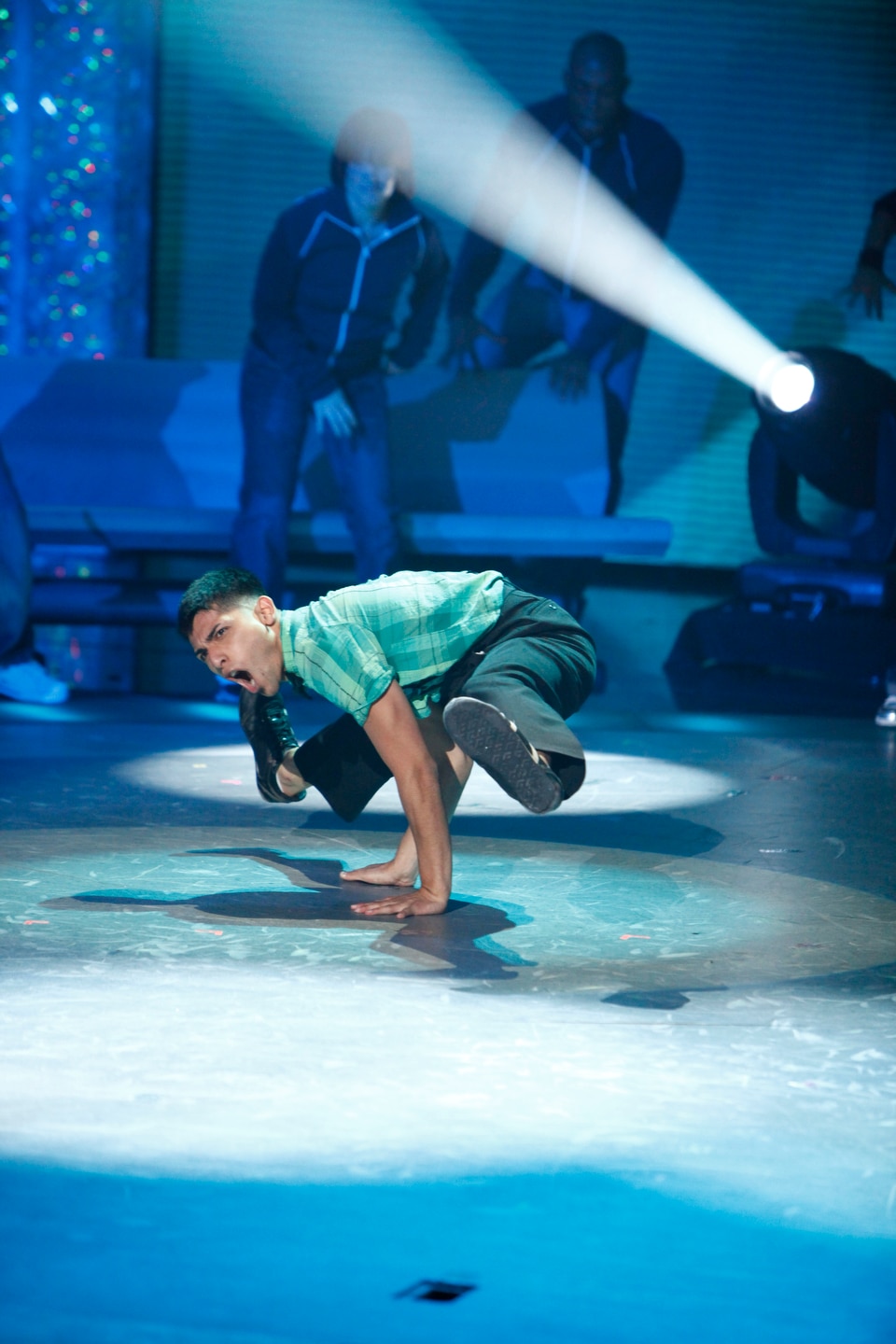 America's Got Talent: U4RIA, Dave Johnson, and Hairo Torres Photo ...