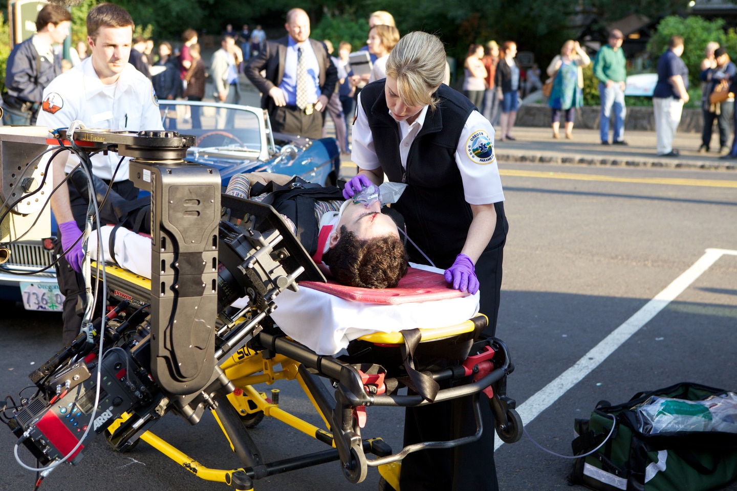 Grimm: Behind the Scenes: Lonelyhearts Photo: 260276 - NBC.com