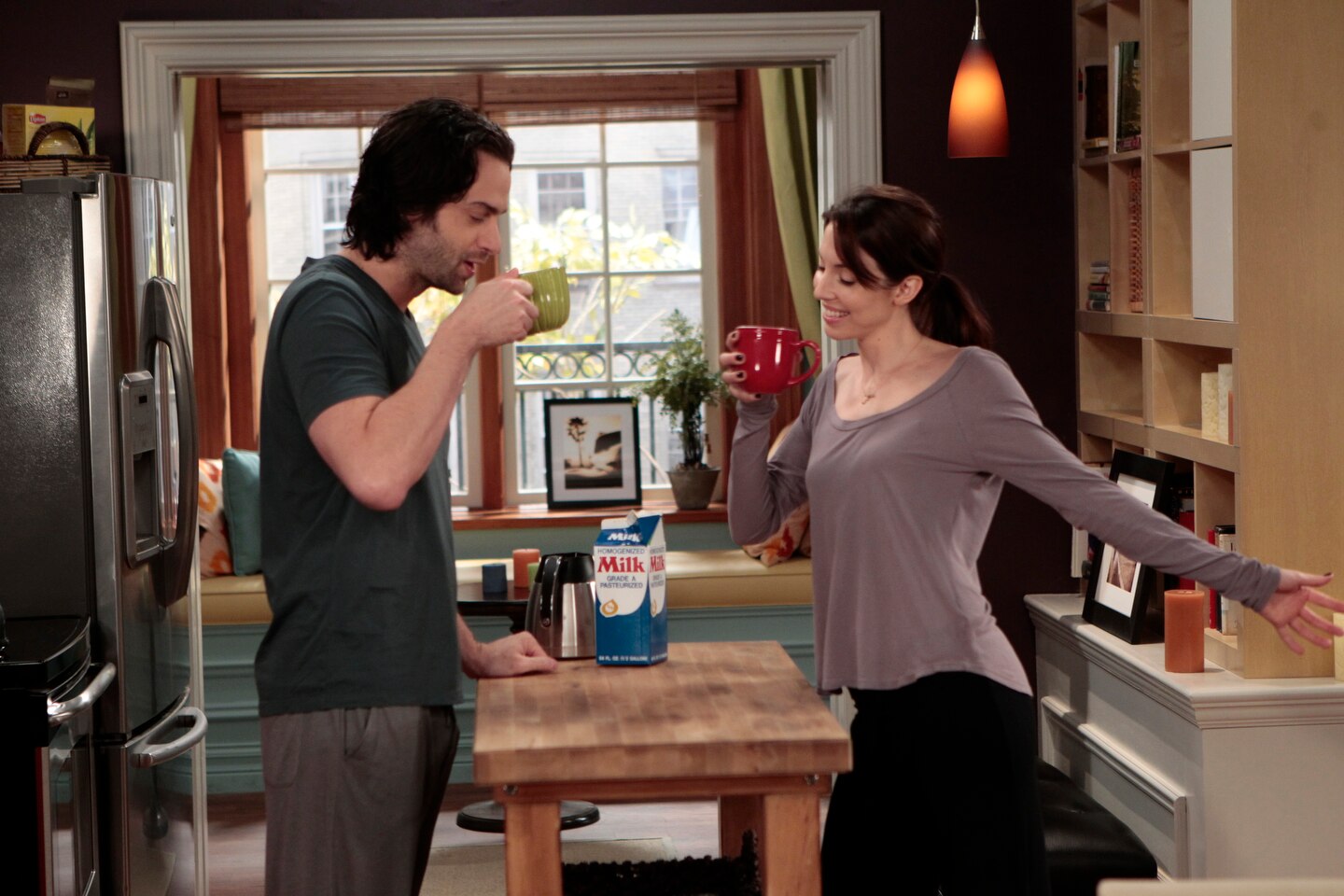 Whitney: The Wire Photo: 946826 - NBC.com