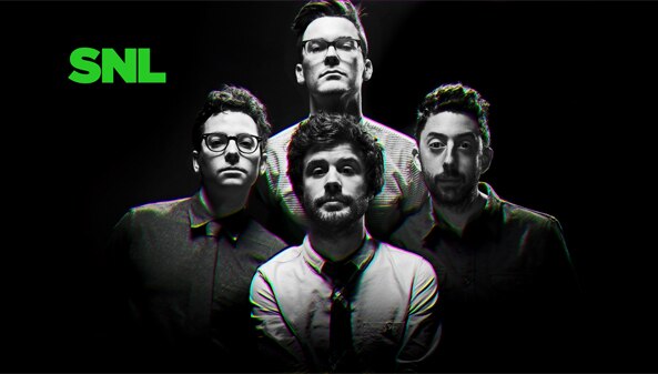 Saturday Night Live: Christina Applegate and Passion Pit Photo: 144051 ...