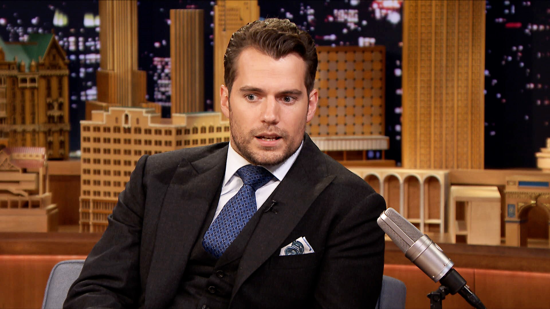 Watch Tonight Show: Jimmy Fallon Interview: Henry Cavill Reveals Superman's Diet Plan - NBC.com