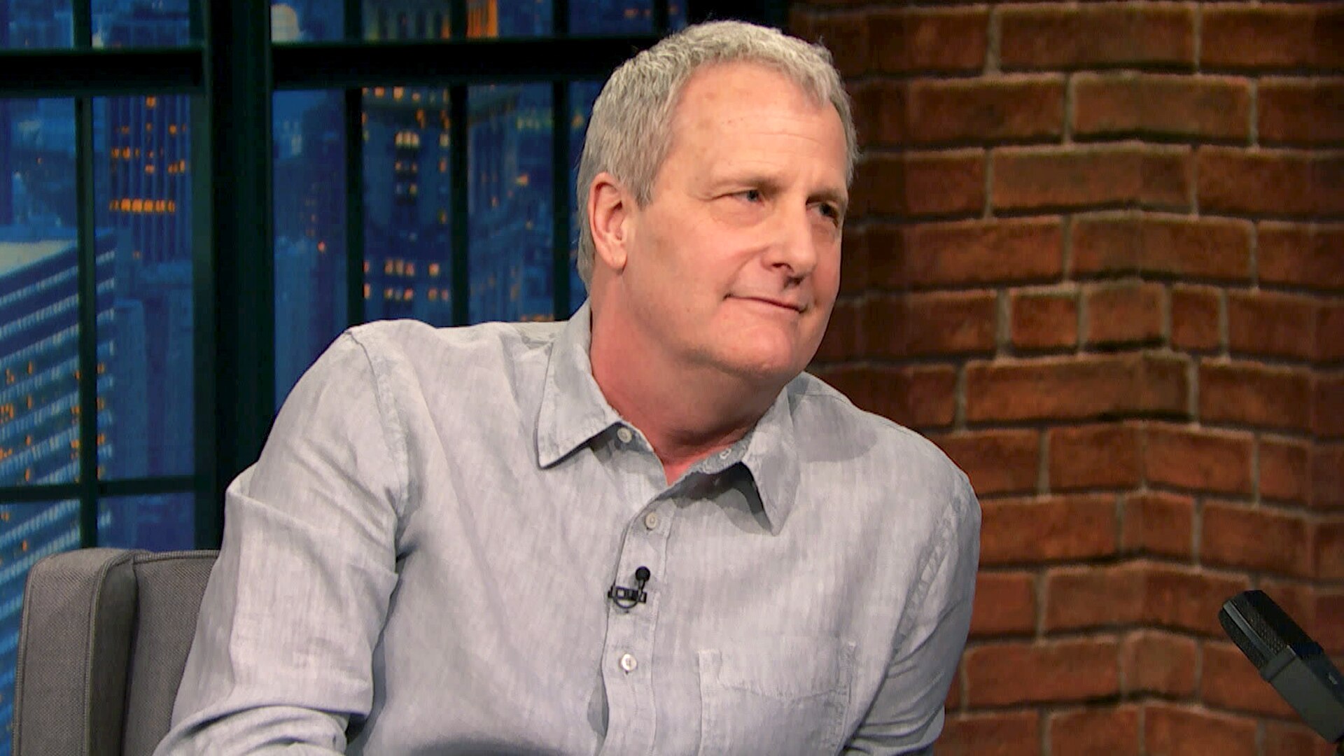 Watch Late Night with Seth Meyers Episode: Jeff Daniels, Sutton Foster ...