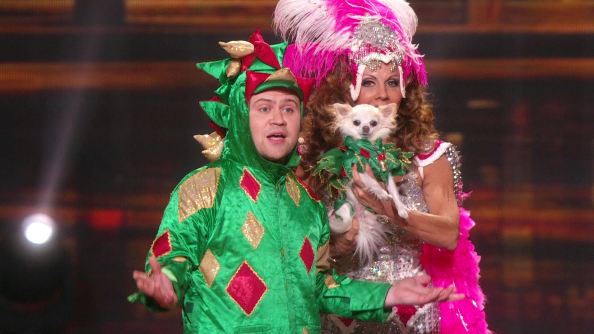 Watch America's Got Talent Highlight: Piff the Magic Dragon Final ...