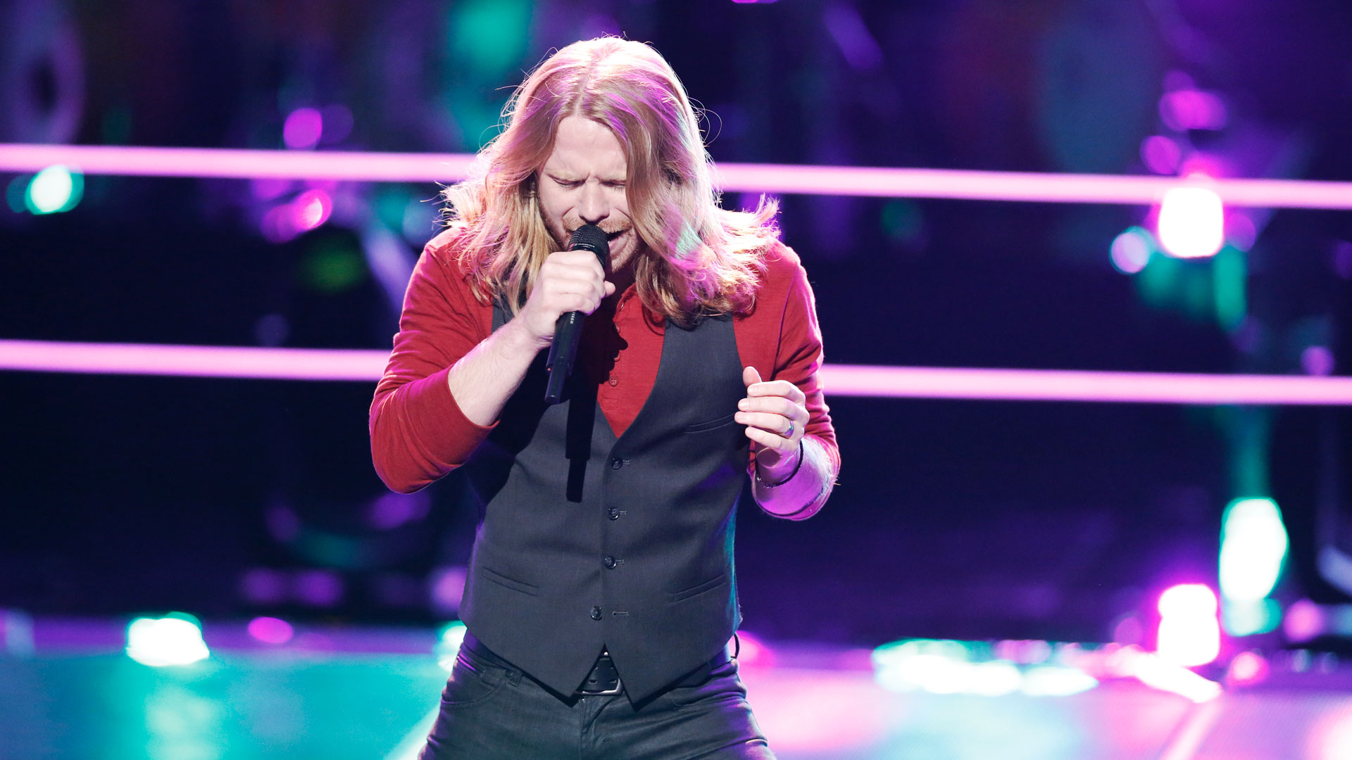 Watch The Voice Highlight: Adam Pearce: "Smoke on the Water" - NBC.com