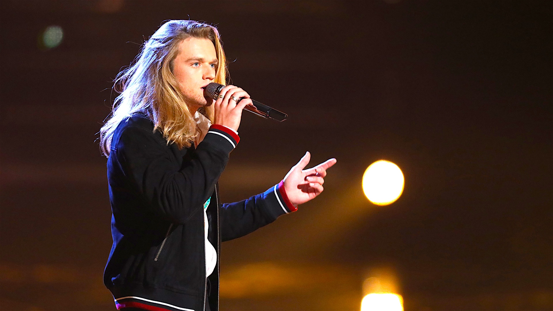 Watch The Voice Highlight: Tyke James: "Home" - NBC.com