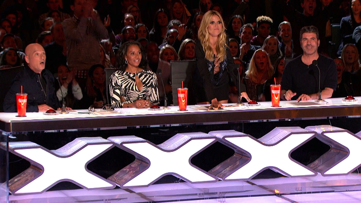 Watch America's Got Talent Current Preview: America's Biggest Obsession ...