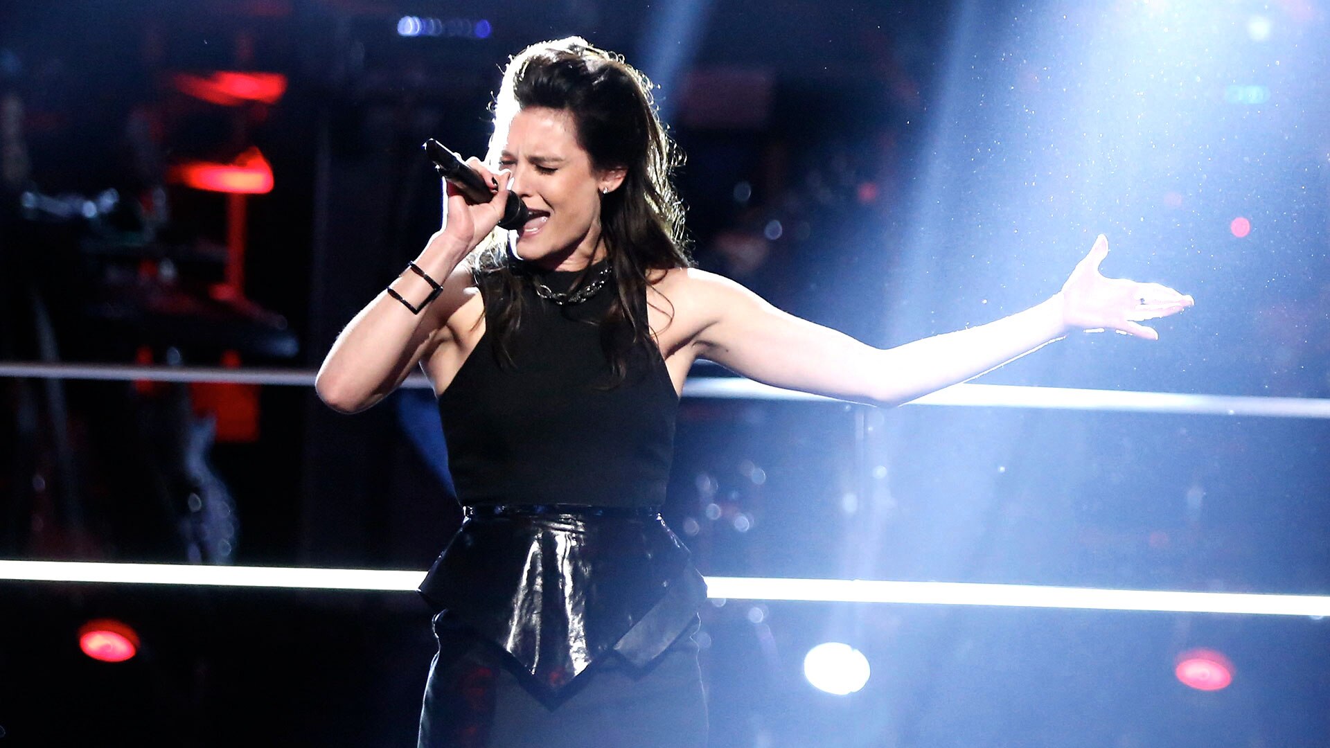 Watch The Voice Highlight: Ashley Morgan: "Heartbreaker" - NBC.com