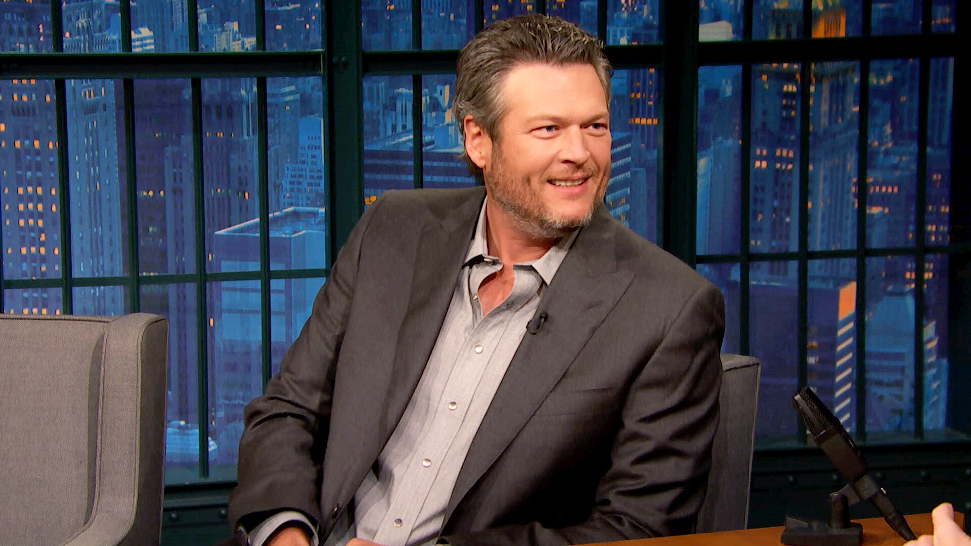 Watch Late Night with Seth Meyers Episode: Blake Shelton, Robin Thede ...
