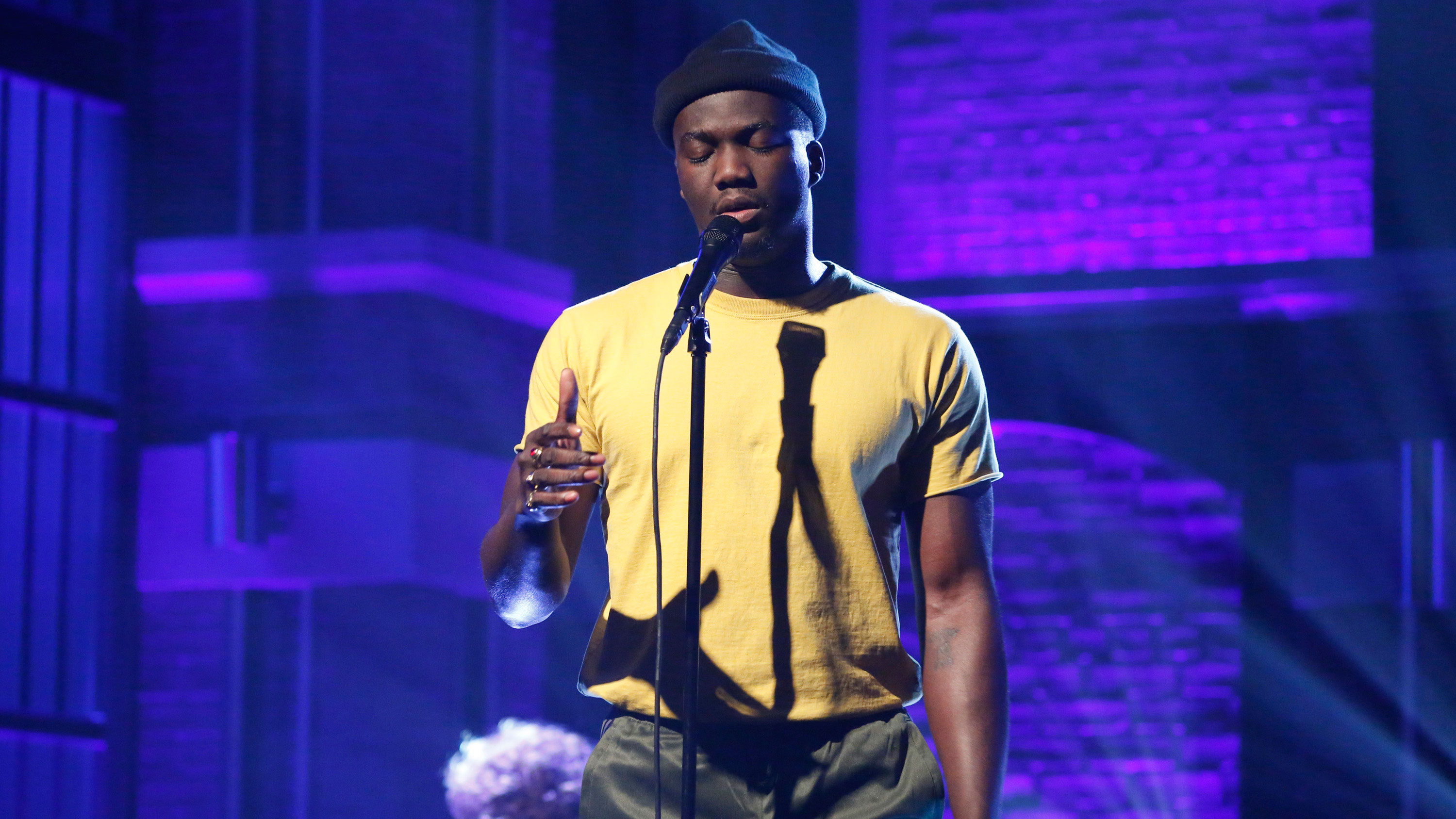 Watch Late Night with Seth Meyers Highlight: Jacob Banks: Unknown (To ...
