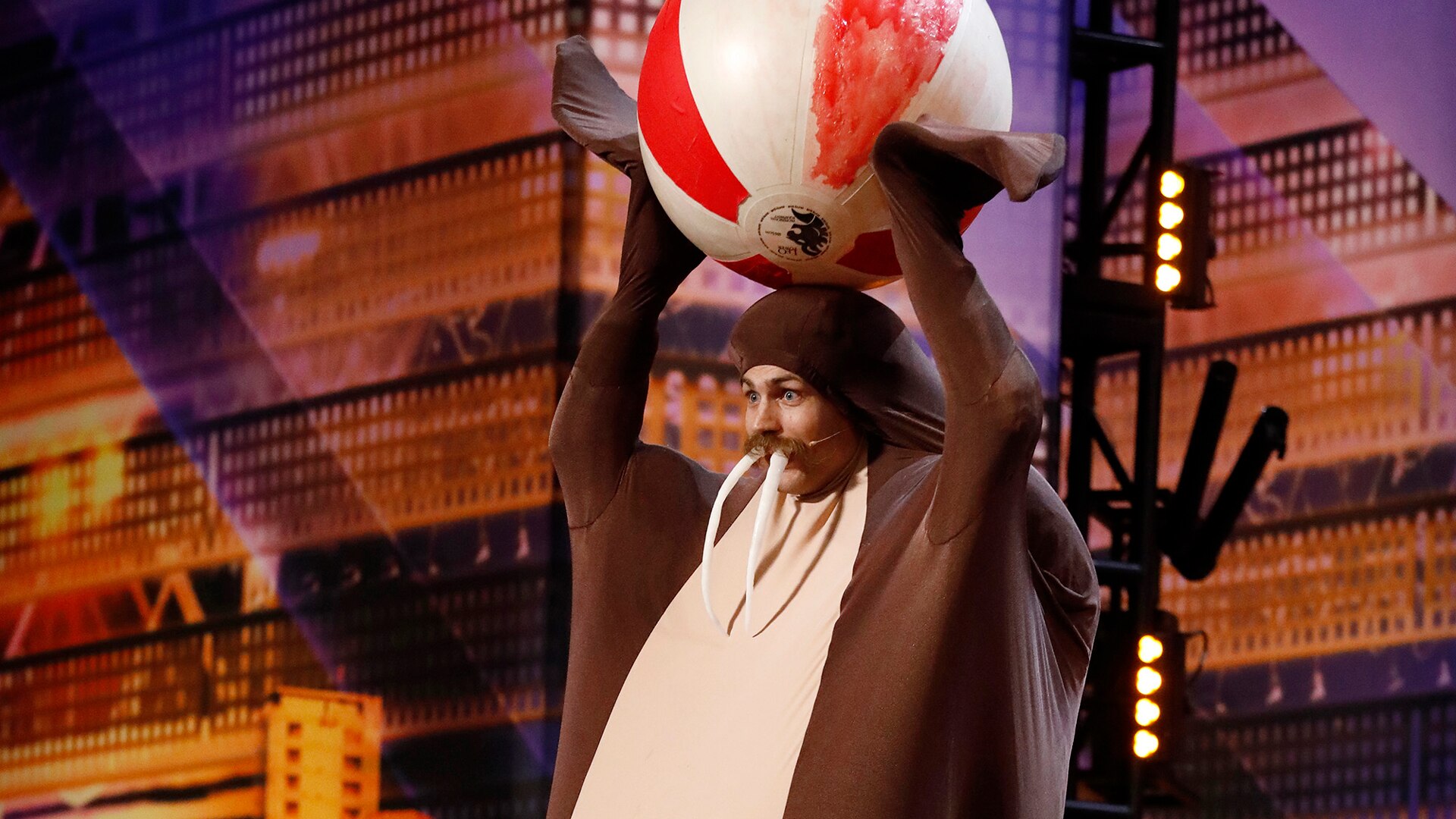 Watch Americas Got Talent Highlight Sethward The Walrus Agt Season