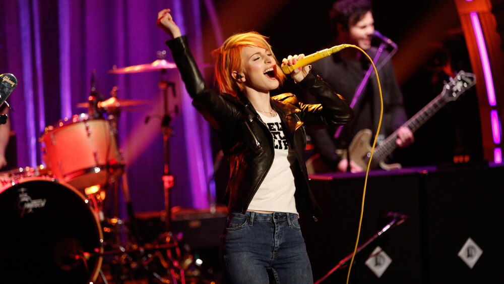 Watch Late Night with Seth Meyers Highlight: Paramore Performance: "Ain ...