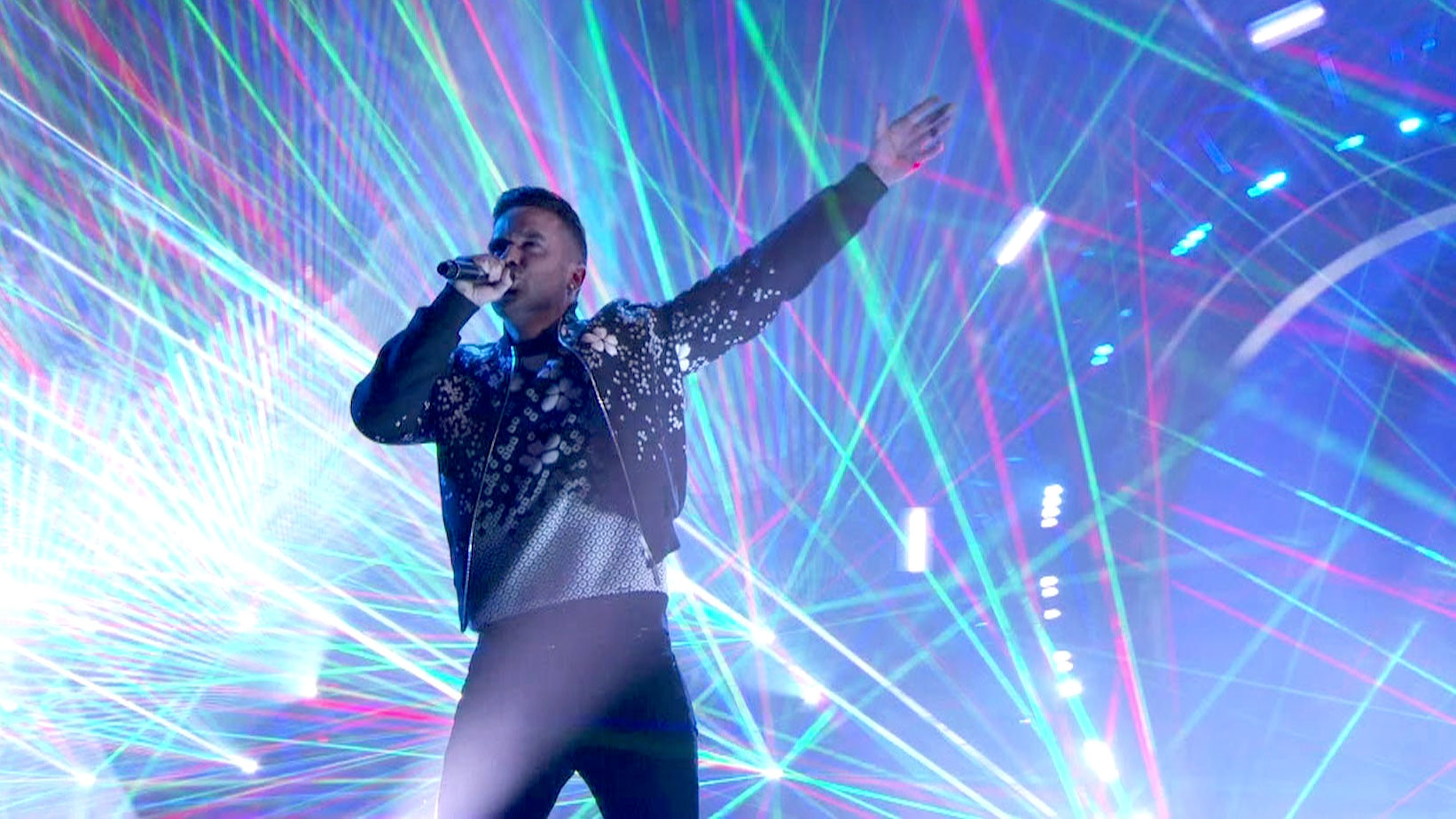 Watch America's Got Talent Highlight: Brian Justin Crum: Live ...