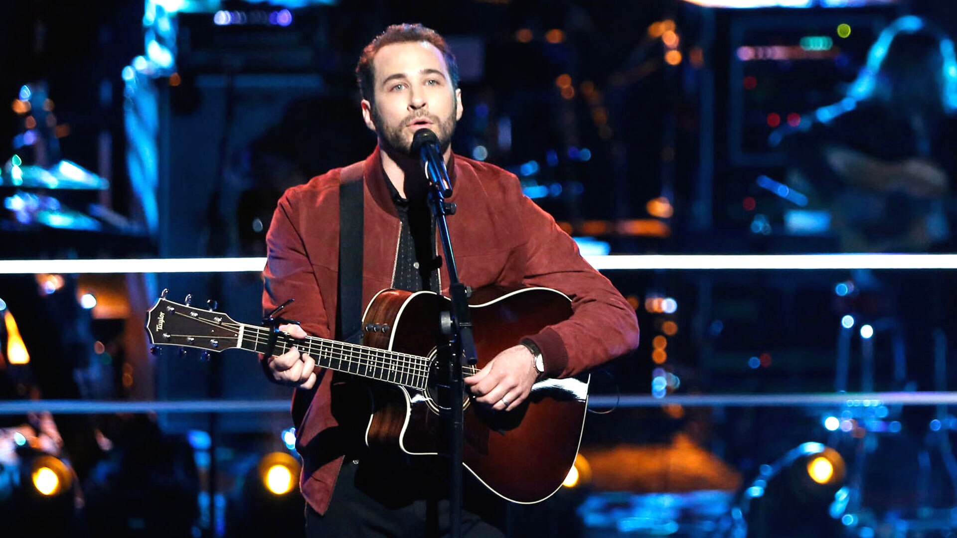 Watch The Voice Highlight: Joshua Davis: "Arms of a Woman" - NBC.com